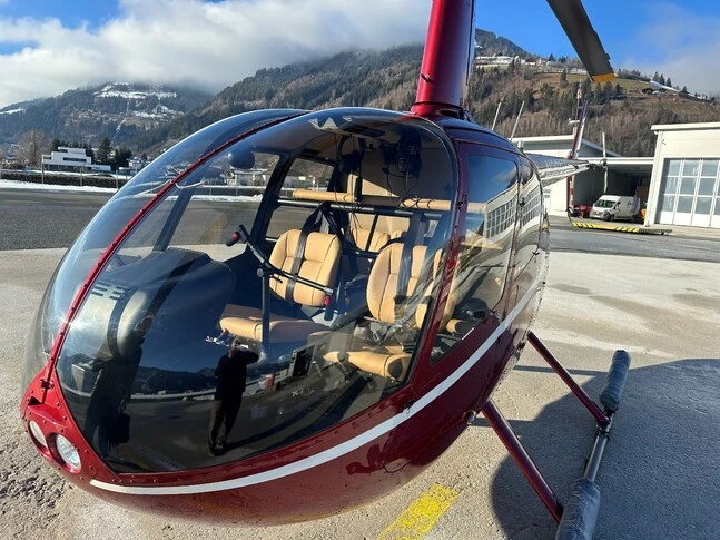 2013 Robinson R66 For Sale | Austria. 1400 hrs. | AvBuyer