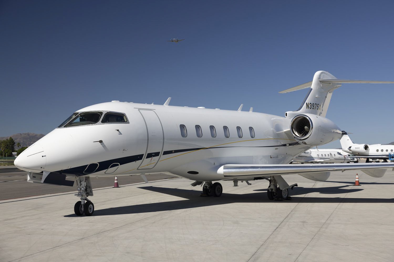 Bombardier Challenger Jets for Sale Worldwide | AvBuyer