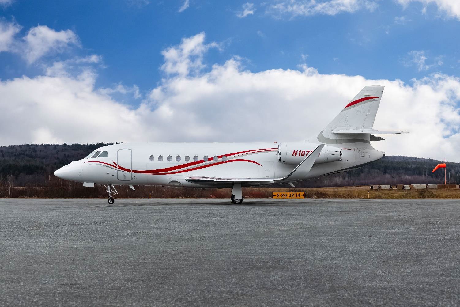 2009 Dassault Falcon 2000LX For Sale | CT, US. 6525 hrs. | AvBuyer