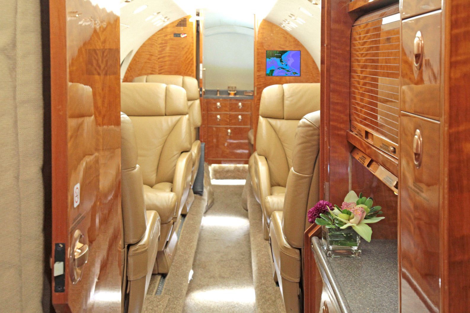 Private jets for sale worldwide | AvBuyer