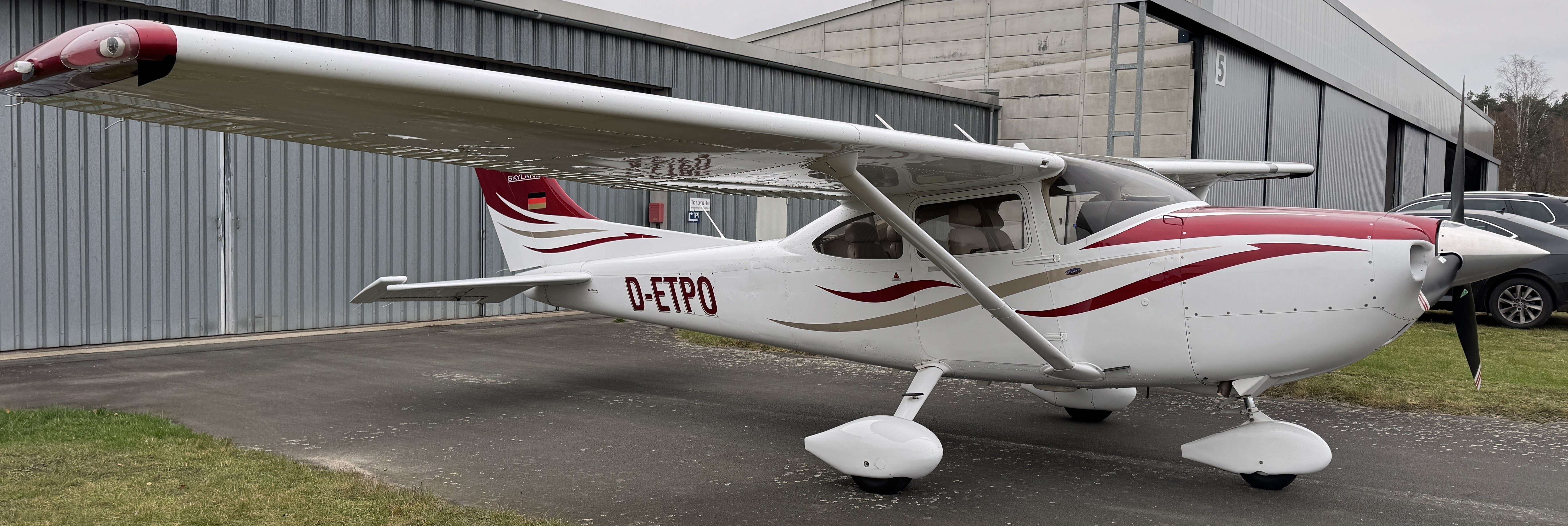 Cessna Single Piston Aircraft for Sale | AvBuyer