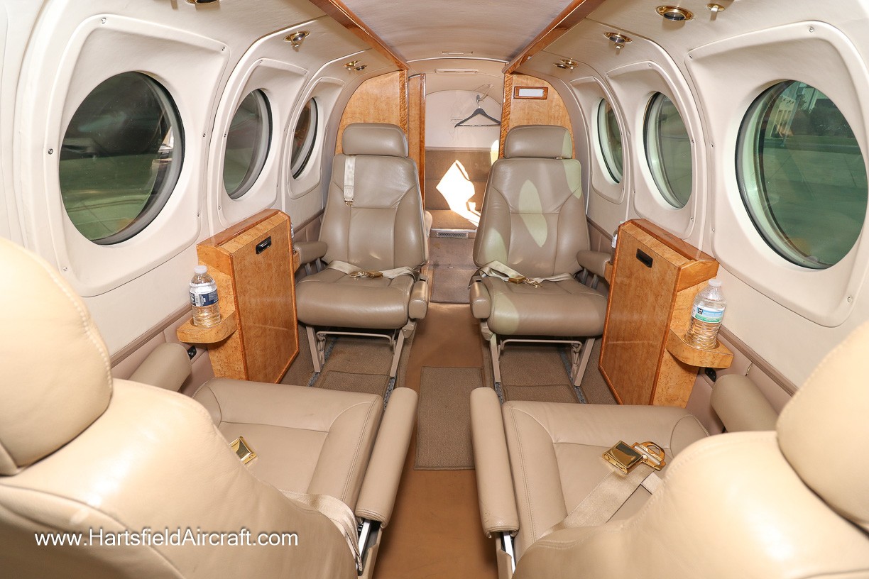 1978 Beechcraft King Air B100 For Sale | TN, US. 10494.3 hrs. | AvBuyer