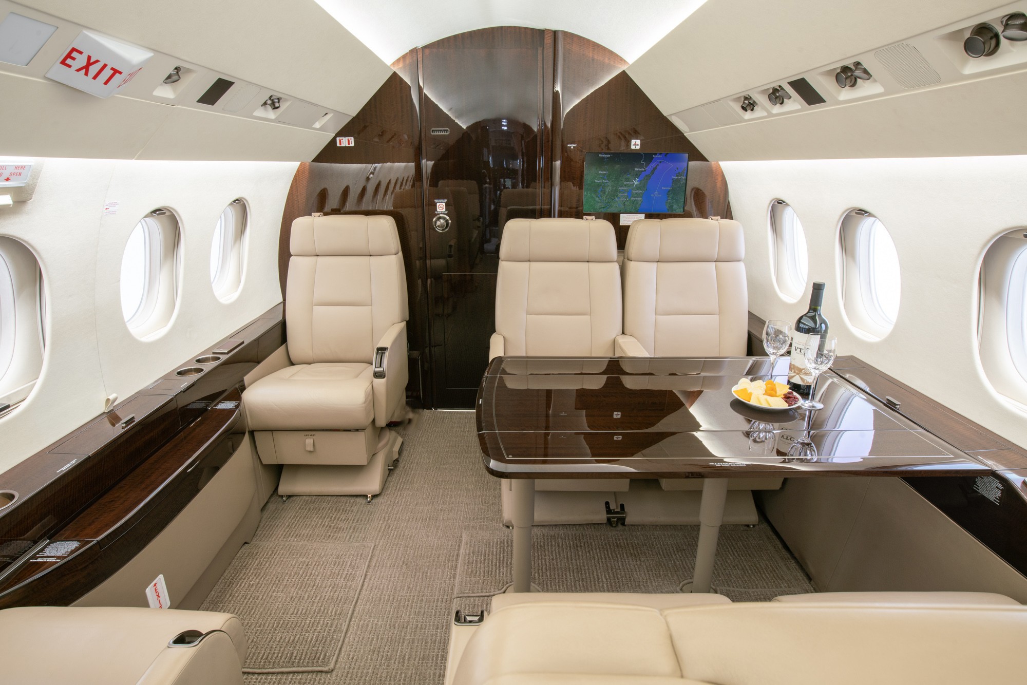 Dassault Falcon 2000LXS Jets Worldwide | AvBuyer