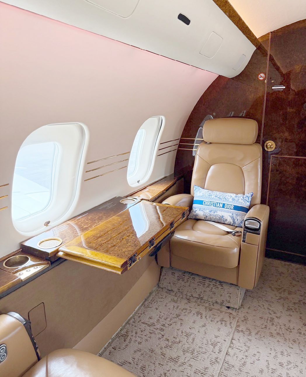 2005 Bombardier Global 5000 For Sale | HK. 4982 hrs. | AvBuyer