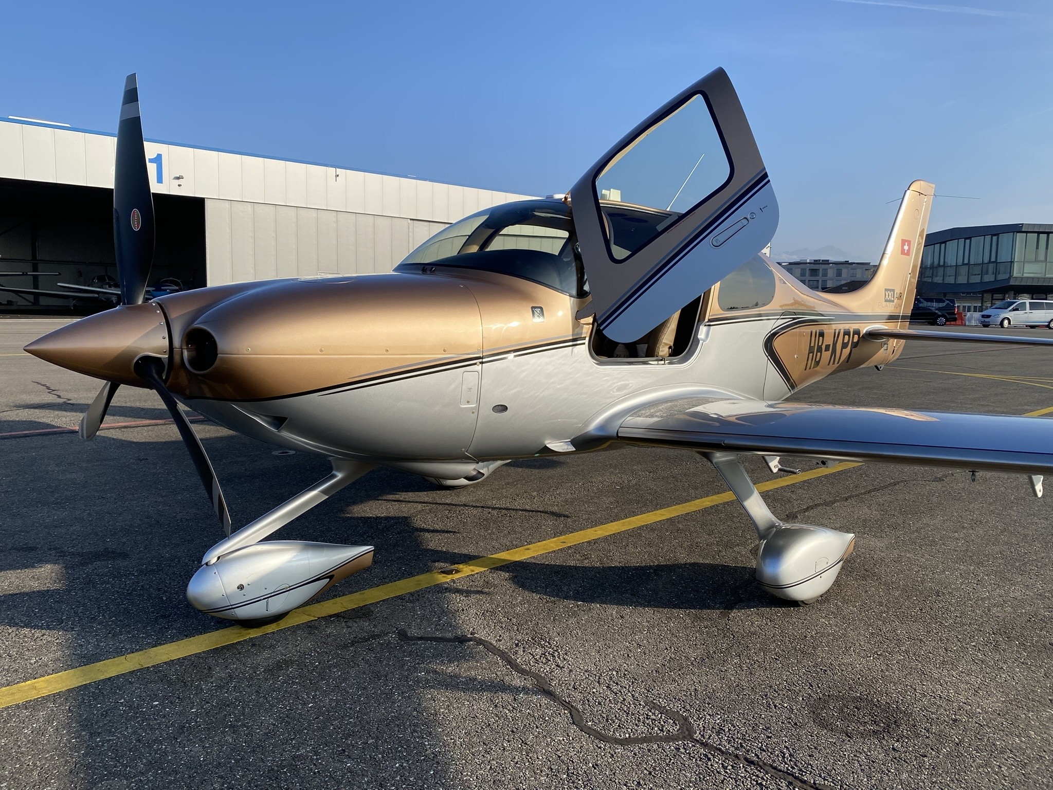 2022 Cirrus SR22T G6 GTS For Sale | CH. 450 hrs. | AvBuyer