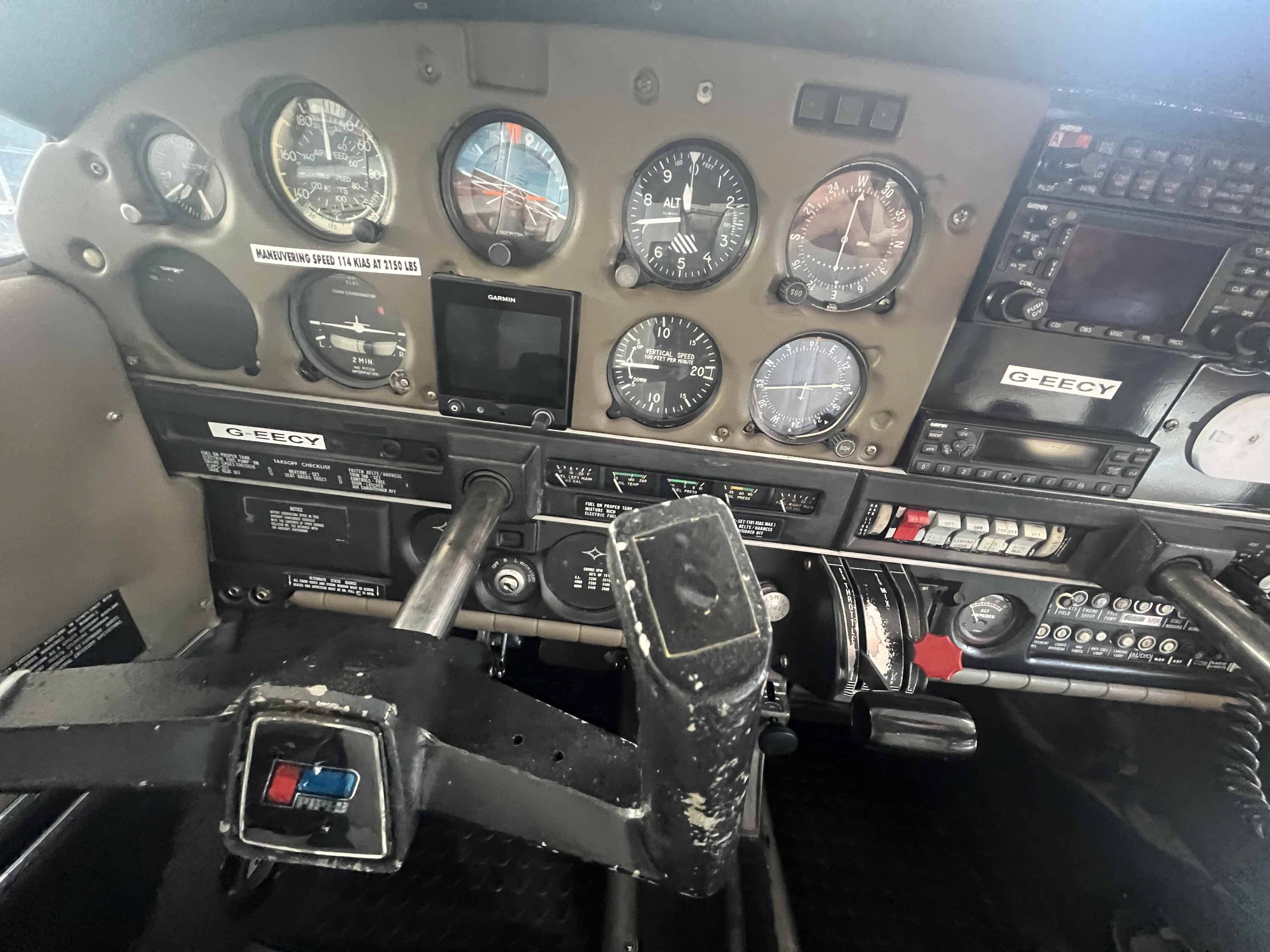 1976 Piper Cherokee 140 For Sale | Wales, UK. 12521 hrs. | AvBuyer