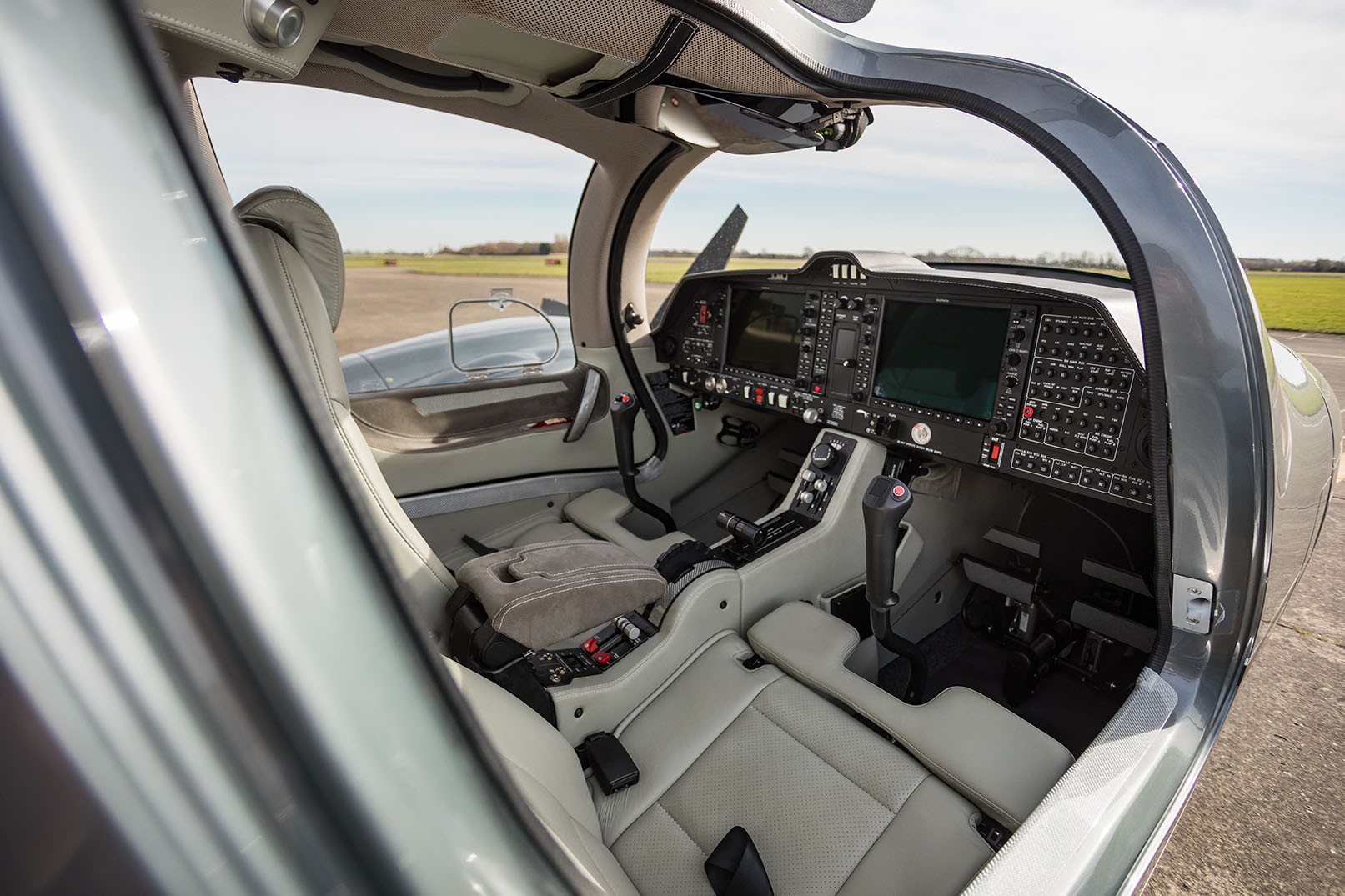 Twin Piston Planes for Sale Worldwide | AvBuyer