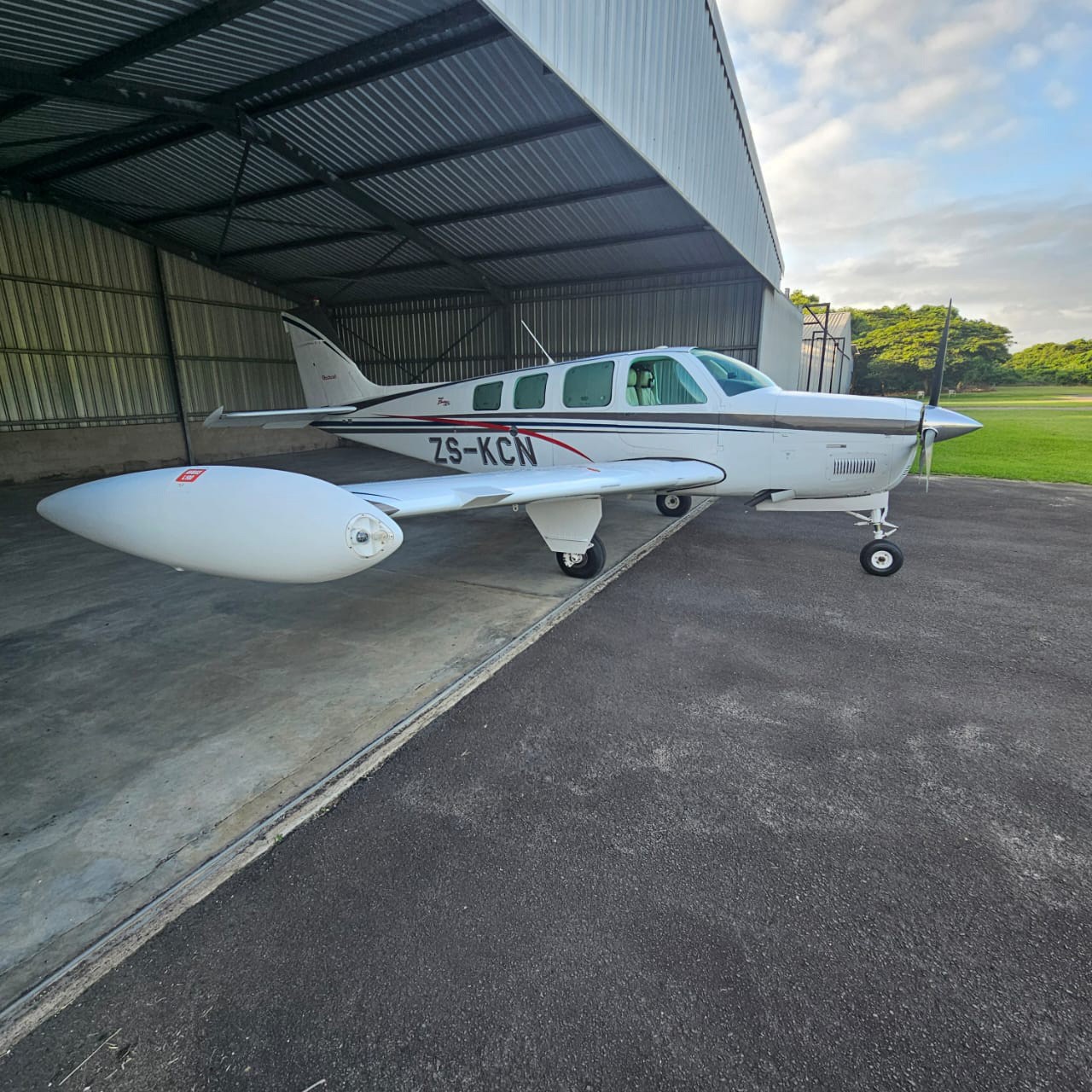 1999 Beechcraft A36 Bonanza For Sale | ZA. 2970 hrs. | AvBuyer