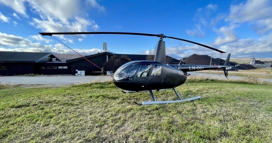 2005 Robinson R44 Clipper II For Sale | Norway. 3096 hrs. | AvBuyer