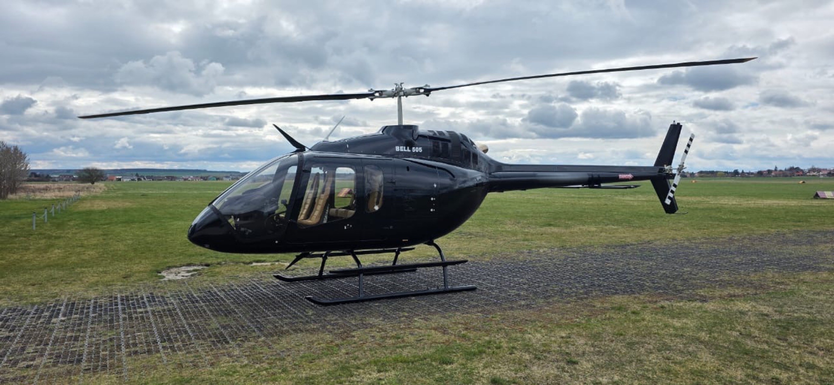 Bell 505 Jetranger X Helicopters for Sale | AvBuyer