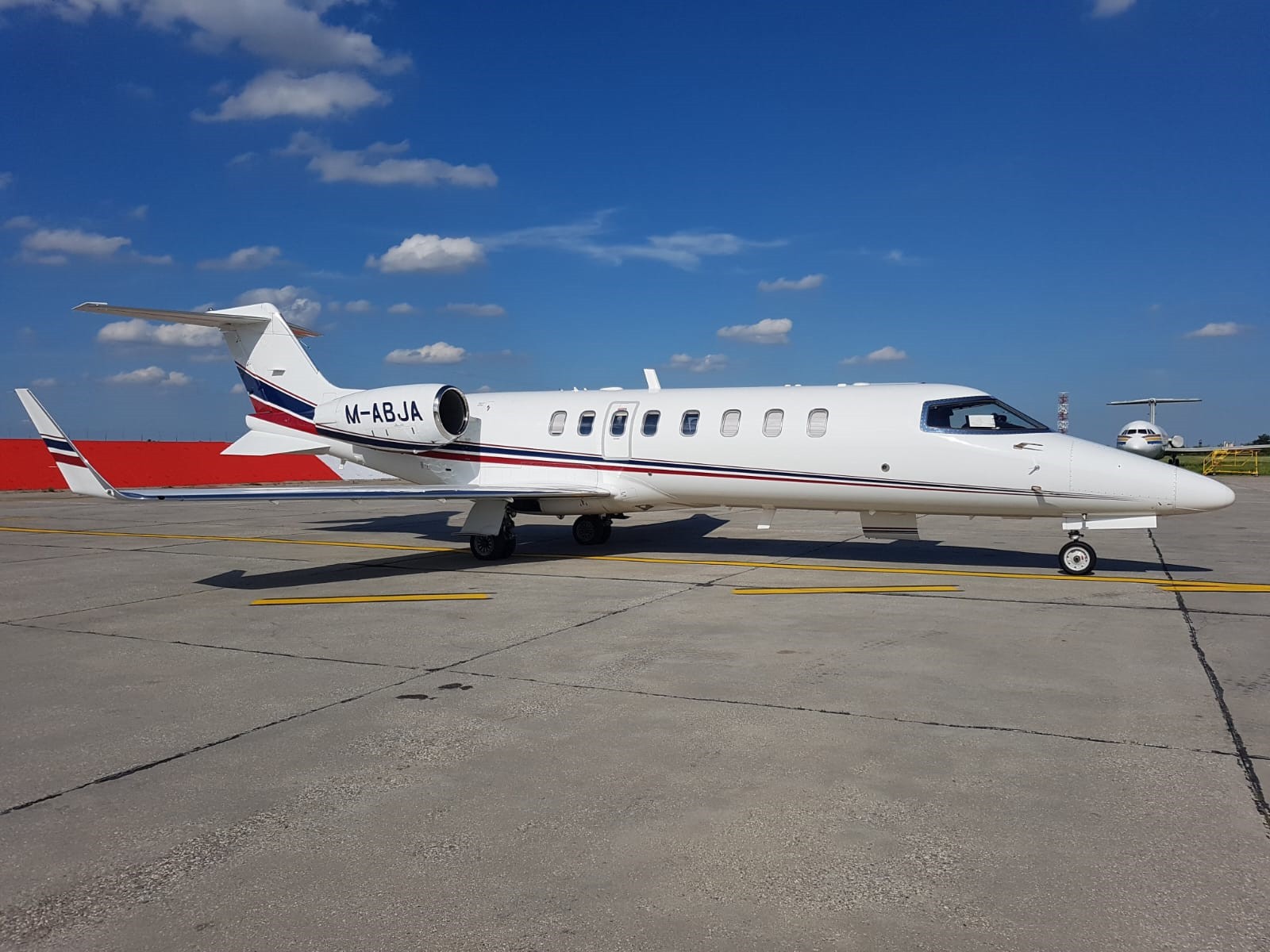 Bombardier Learjet Jets for Sale Worldwide | AvBuyer