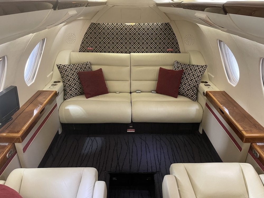 1984 Dassault Falcon 50 For Sale | MD, US. 6589 hrs. | AvBuyer