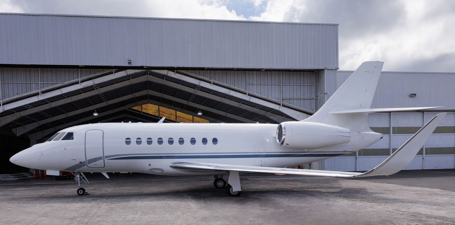 Dassault Falcon 2000 Jets for Sale Worldwide | AvBuyer