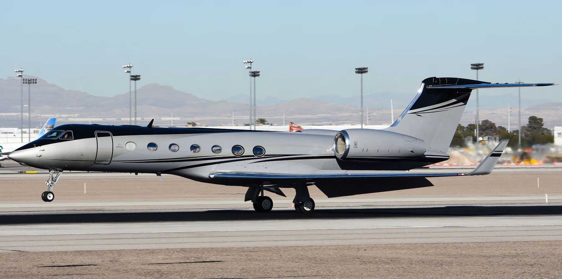 2006 Gulfstream G550 For Sale | NY, US. 7112 hrs. | AvBuyer