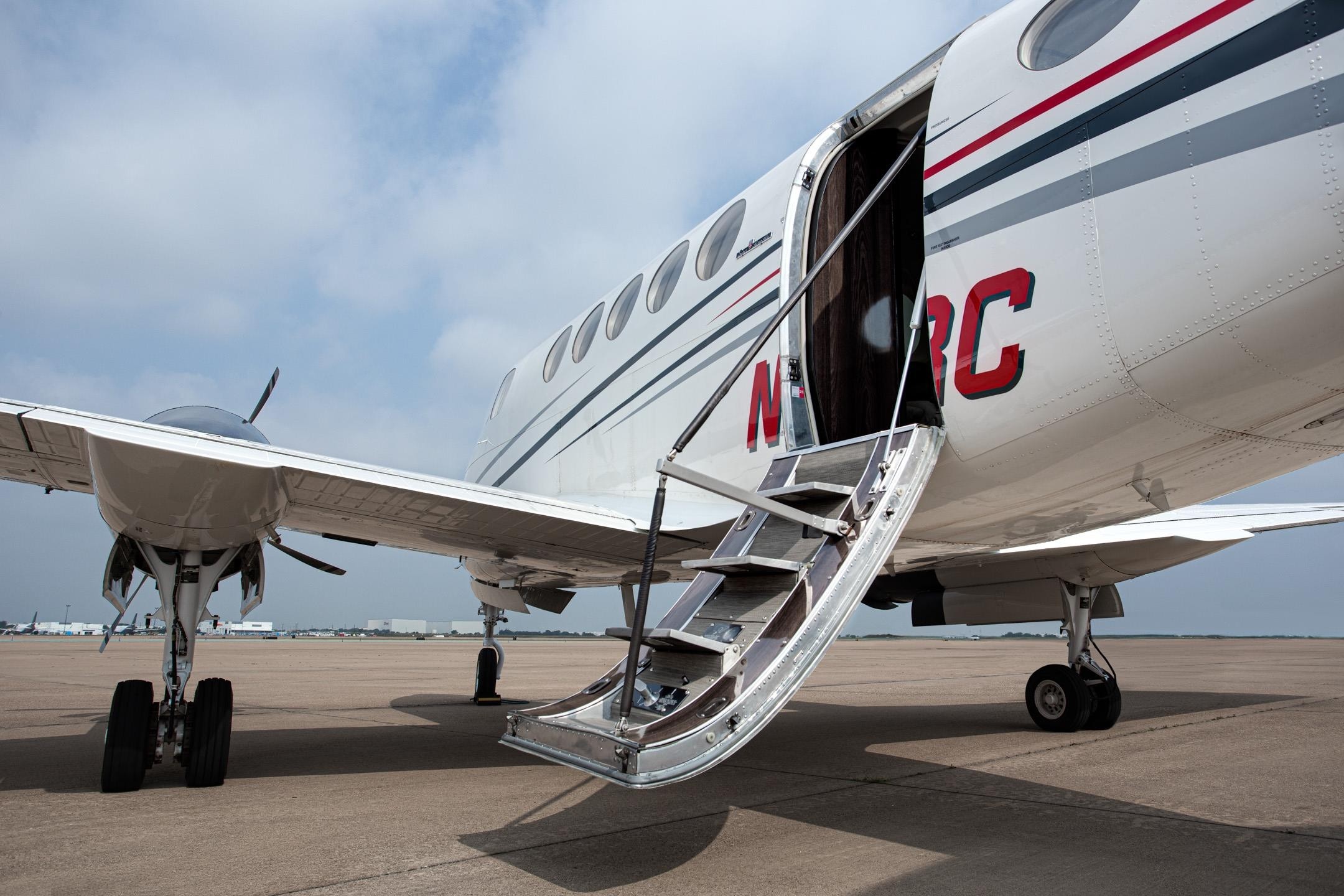 1983 Beechcraft King Air B200 For Sale | CA, US. 10308 hrs. | AvBuyer