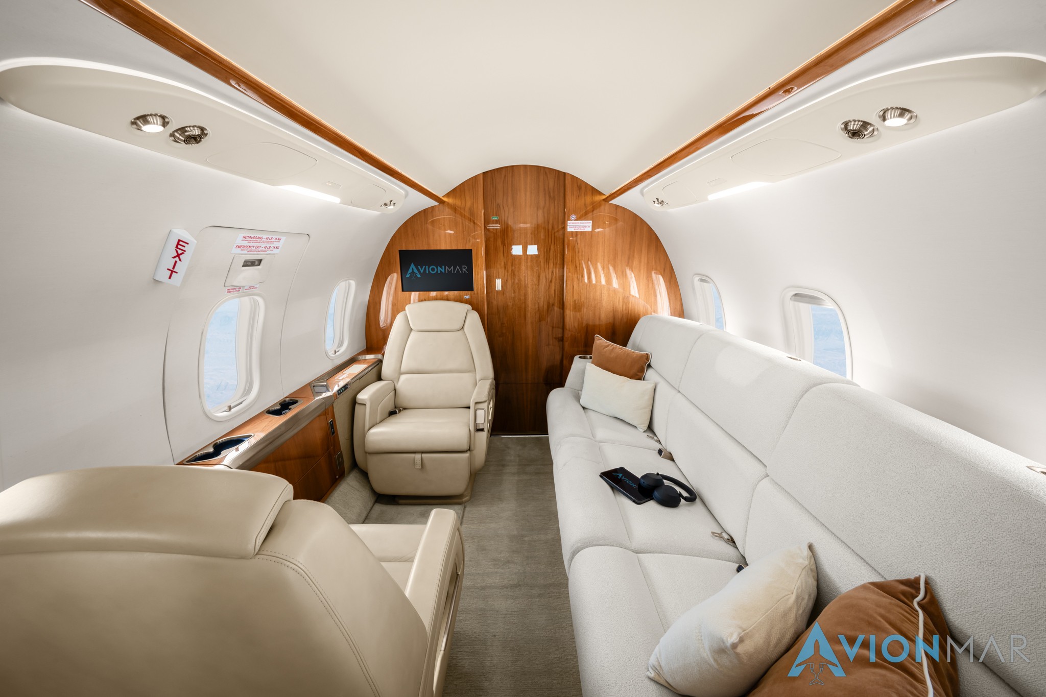 Bombardier Challenger 350 Jets for Sale Worldwide | AvBuyer