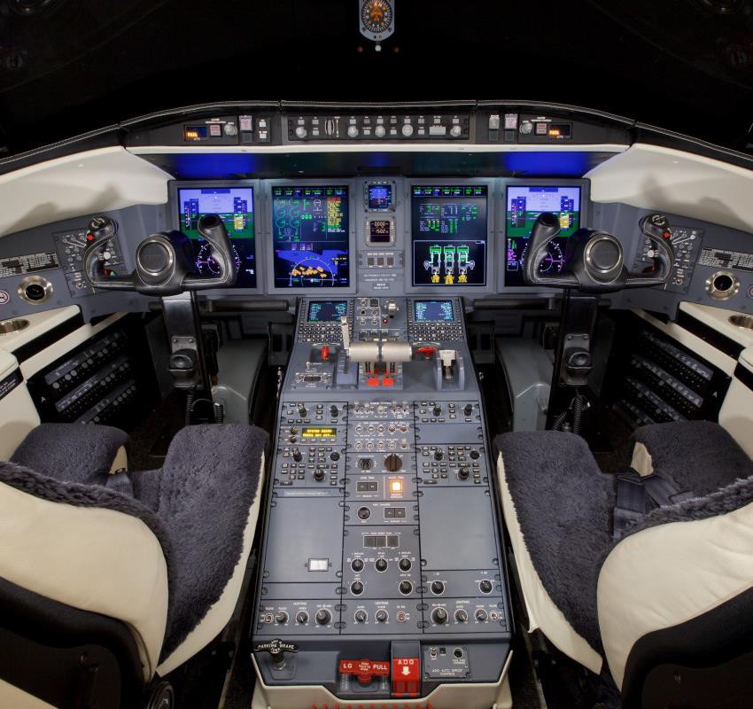 Bombardier Challenger 650 Jets for Sale Worldwide | AvBuyer