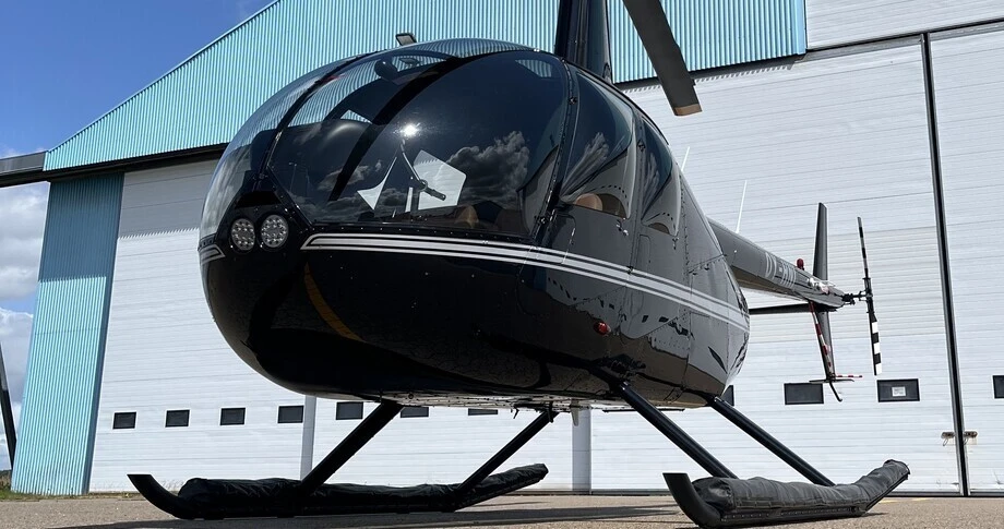 2007 Robinson R44 Clipper II For Sale | Denmark. 2105 hrs. | AvBuyer