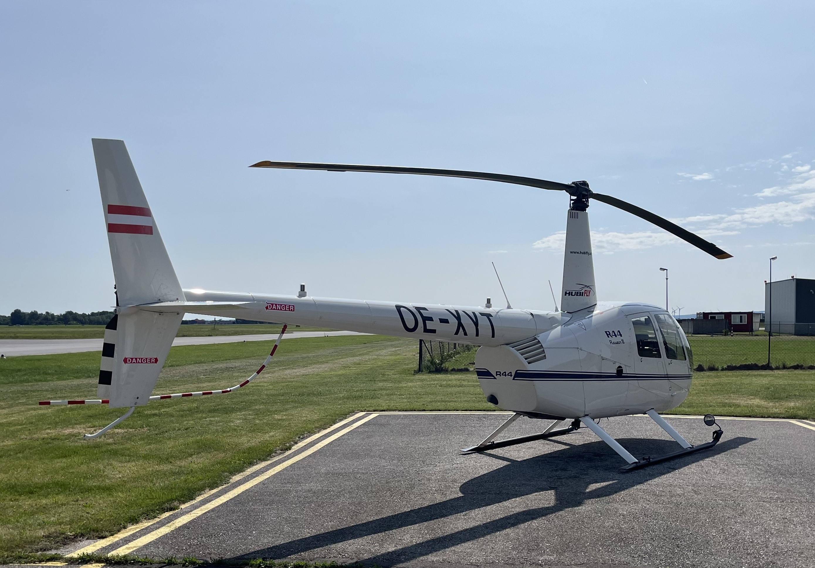 2016 Robinson R44 Raven II For Sale | Austria. 1950 hrs. | AvBuyer
