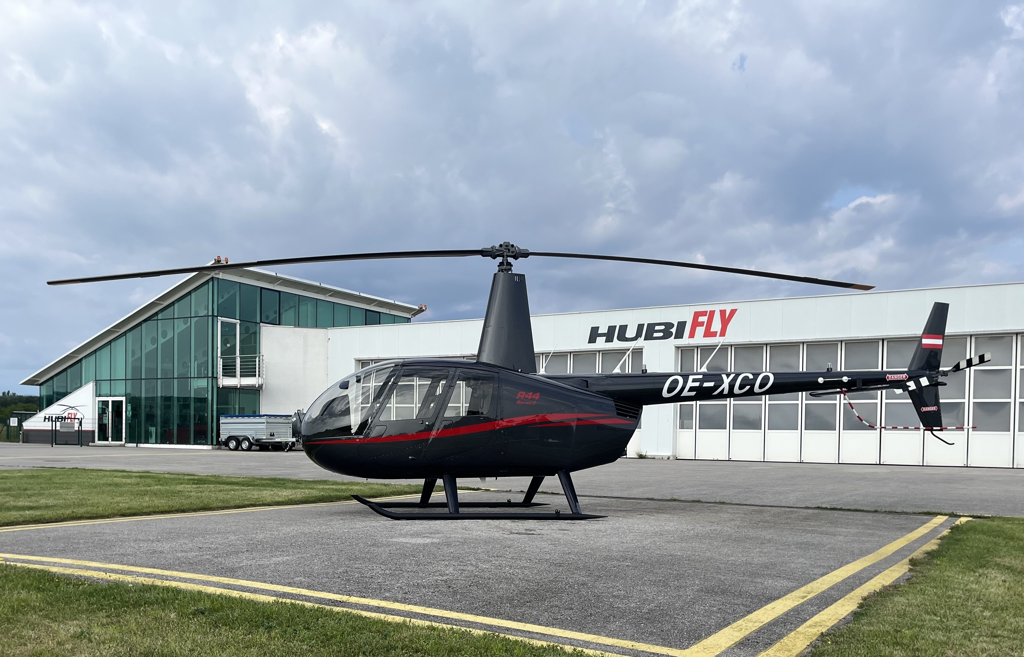 2025 Robinson R44 Raven II For Sale | Austria. 50 hrs. | AvBuyer