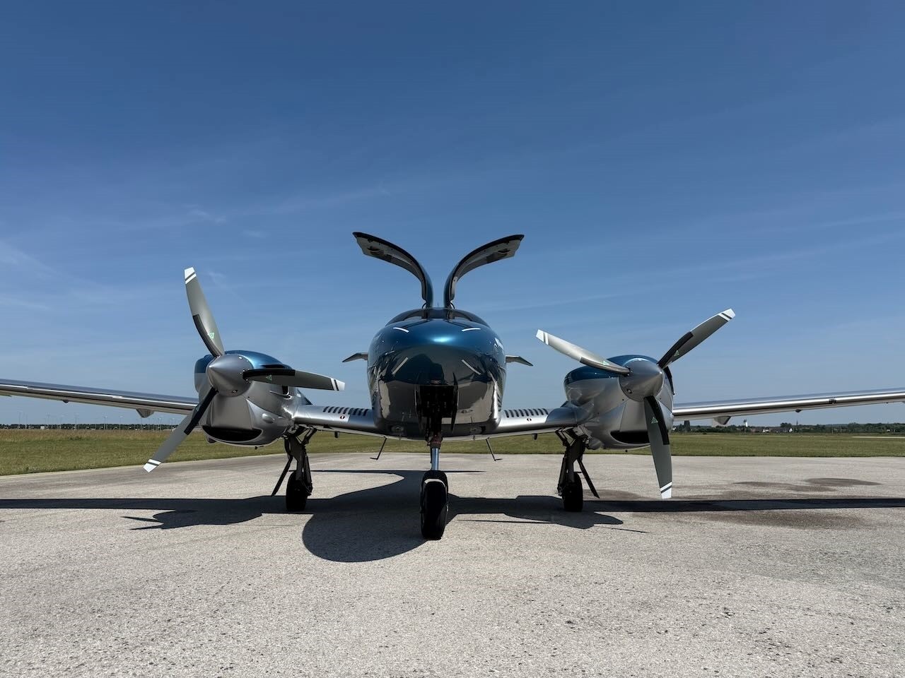 Twin Piston Planes for Sale Worldwide | AvBuyer