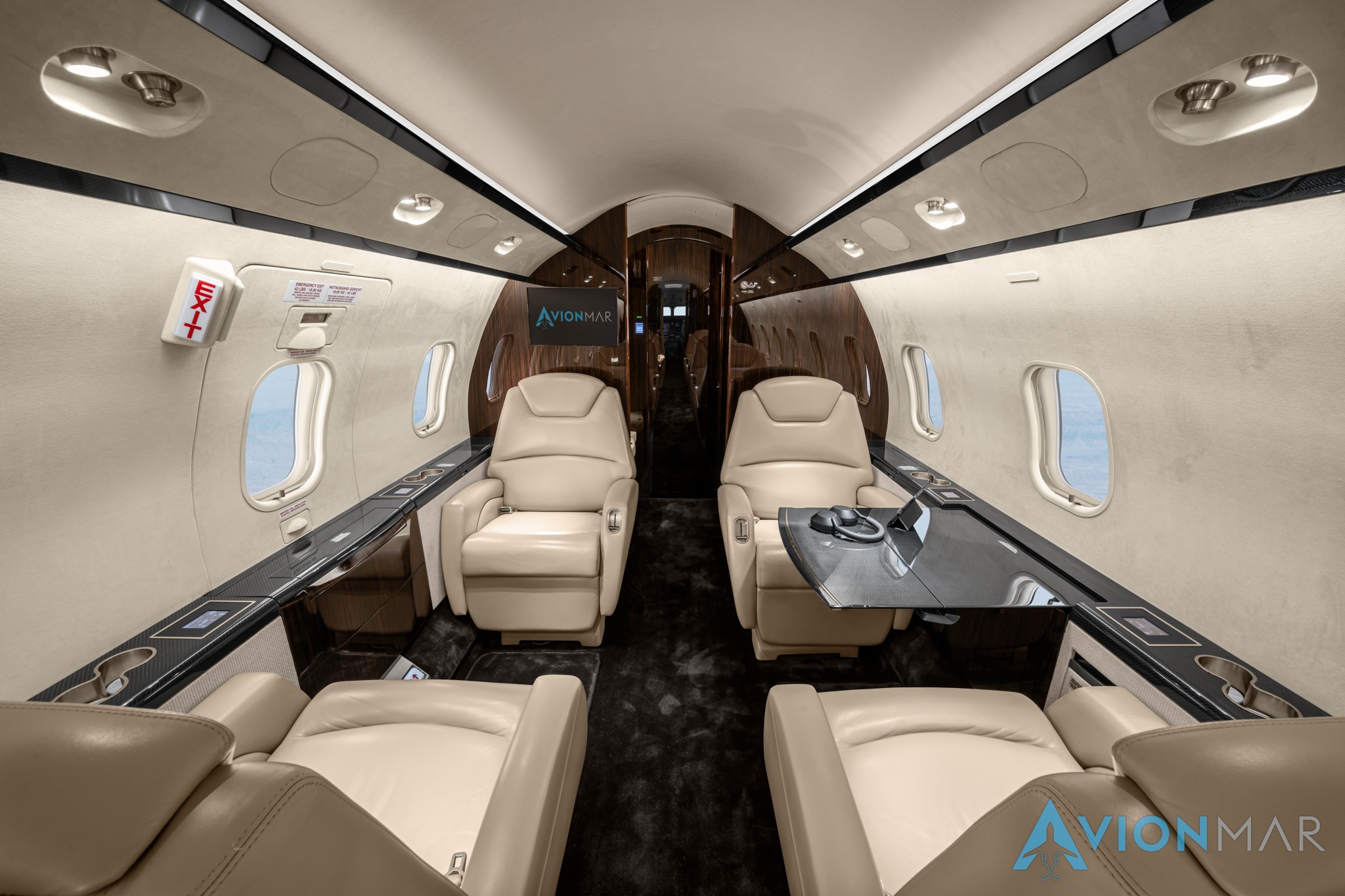 2010 Bombardier Challenger 300 For Sale | Austria. 5416 hrs. | AvBuyer