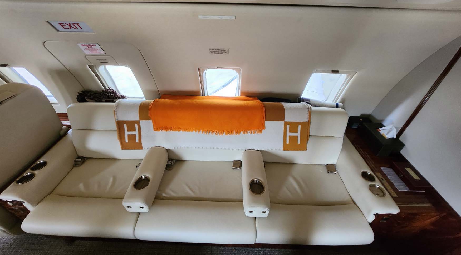 2000 Bombardier Challenger 604 For Sale | Lao. 16309 hrs. | AvBuyer