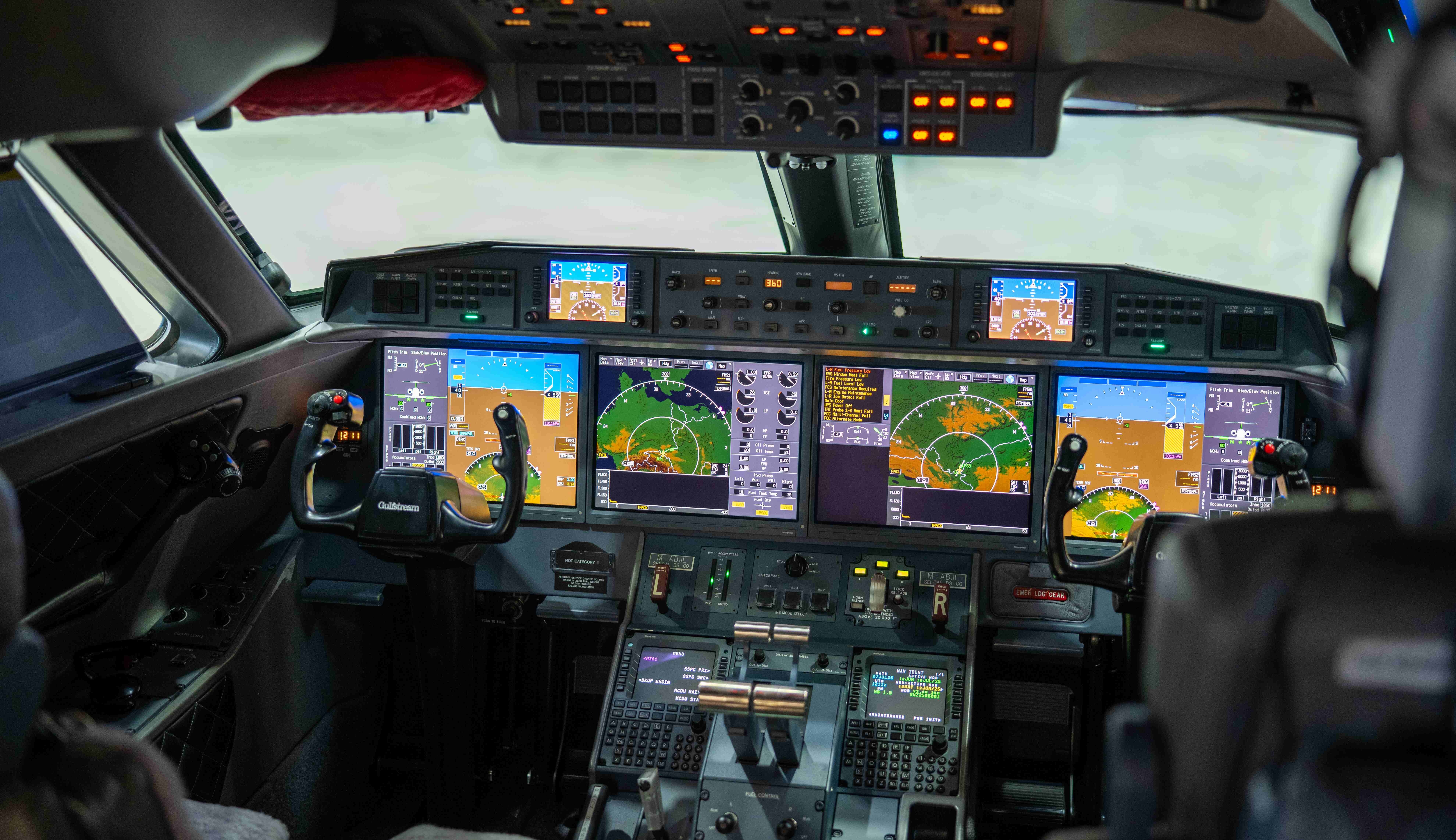 2016 Gulfstream G650 For Sale | England, UK. 1925 hrs. | AvBuyer