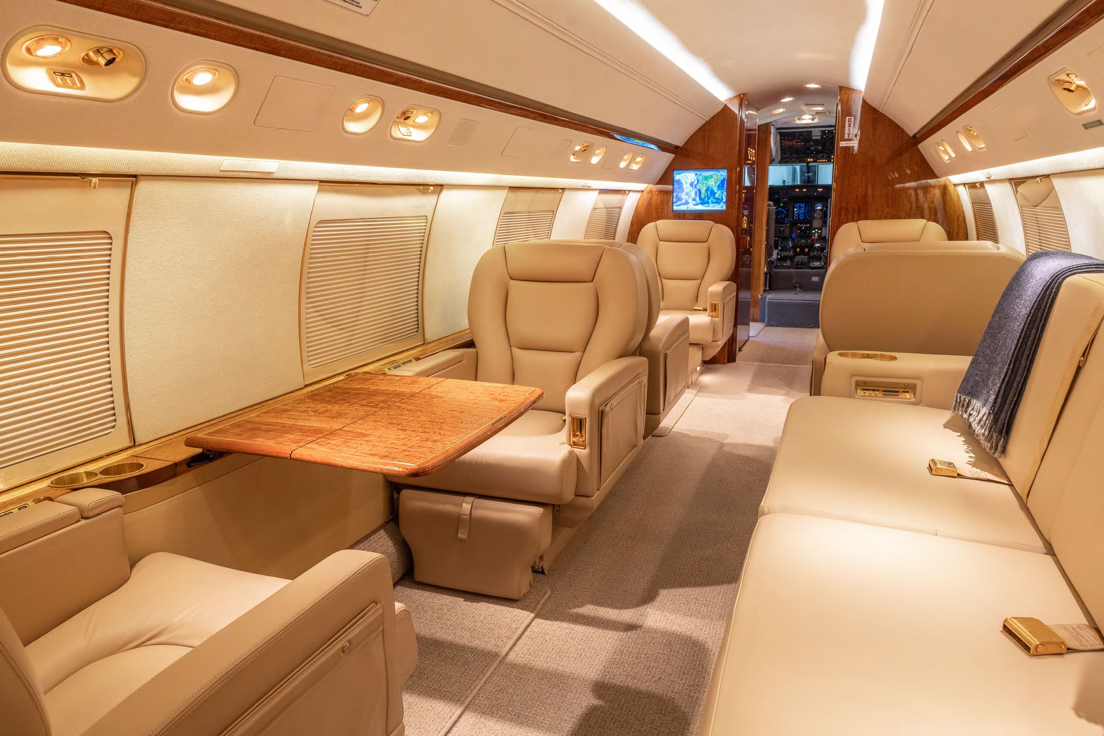 2001 Gulfstream IVSP For Sale | CO, US. 7334.4 hrs. | AvBuyer