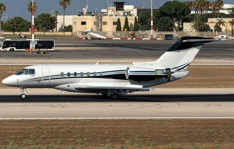 2012 Hawker 4000 For Sale | UAE. 4075 hrs. | AvBuyer