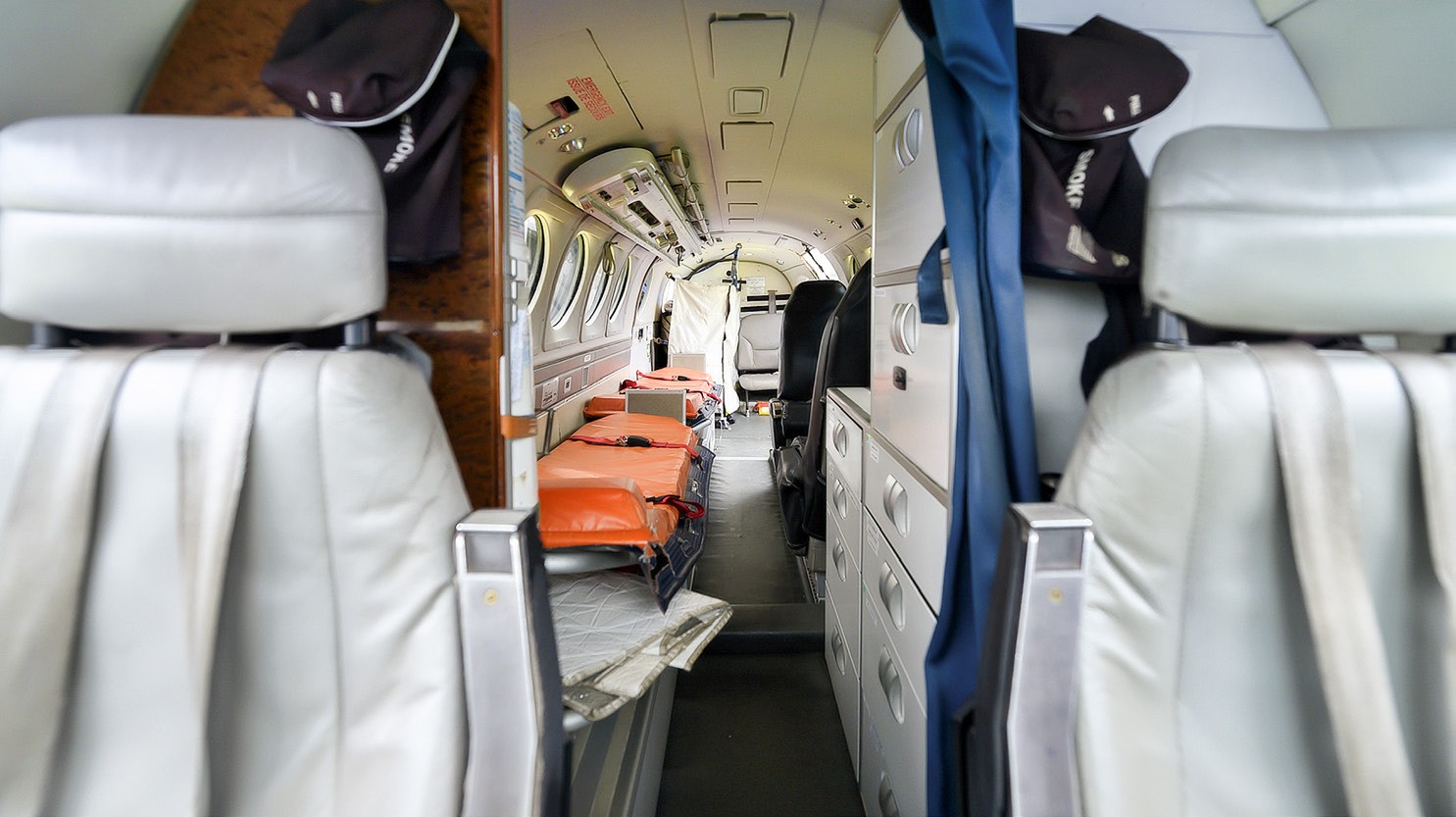 2009 Beechcraft King Air B200 For Sale |. 11,127 hrs. | AvBuyer