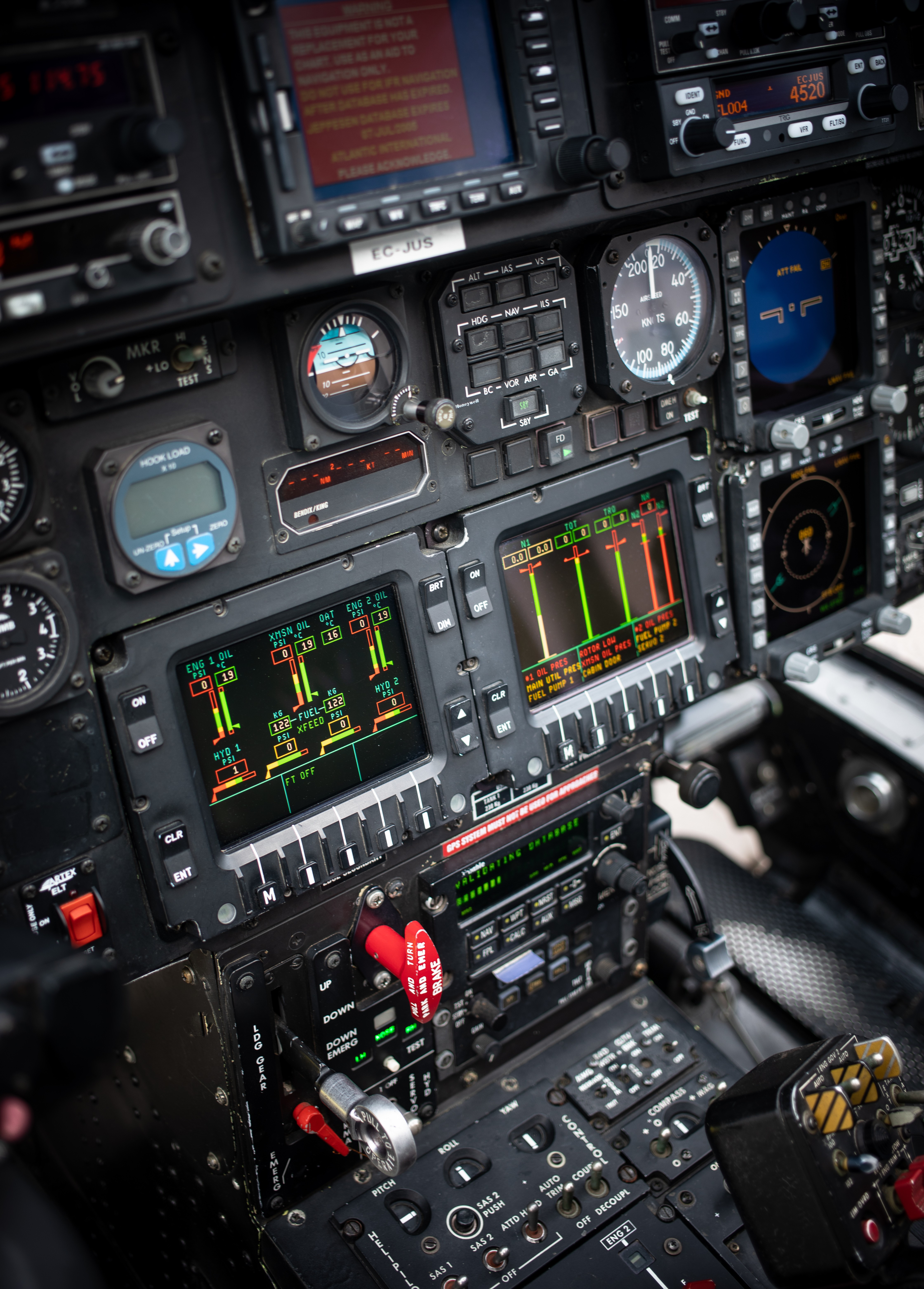 2006 Agusta A109E Power For Sale | England, UK. 3690 hrs. | AvBuyer