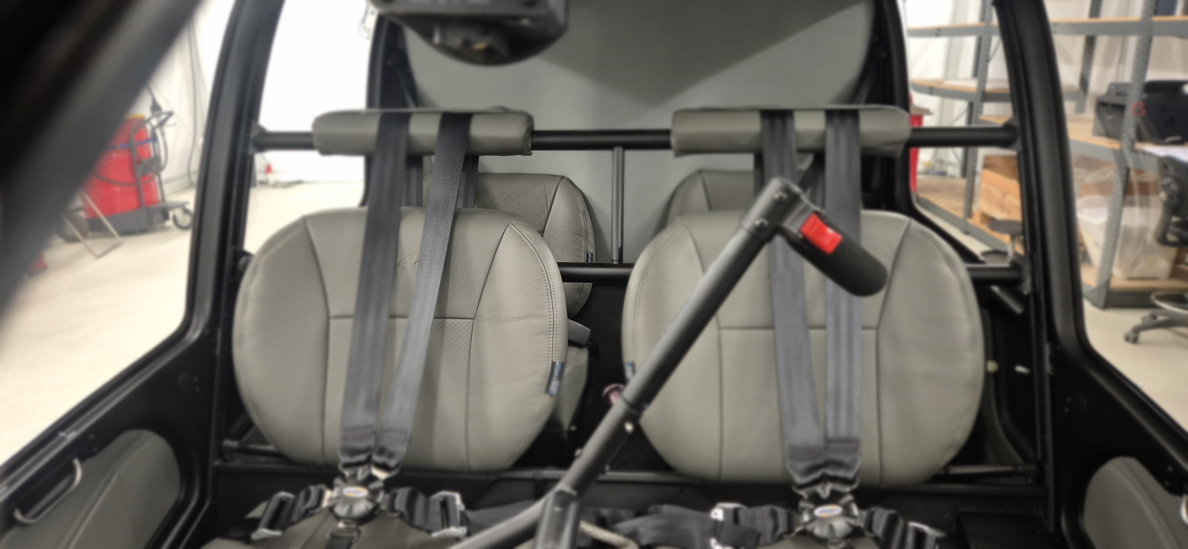 2004 Robinson R44 Clipper II For Sale | Norway. 4 hrs. | AvBuyer