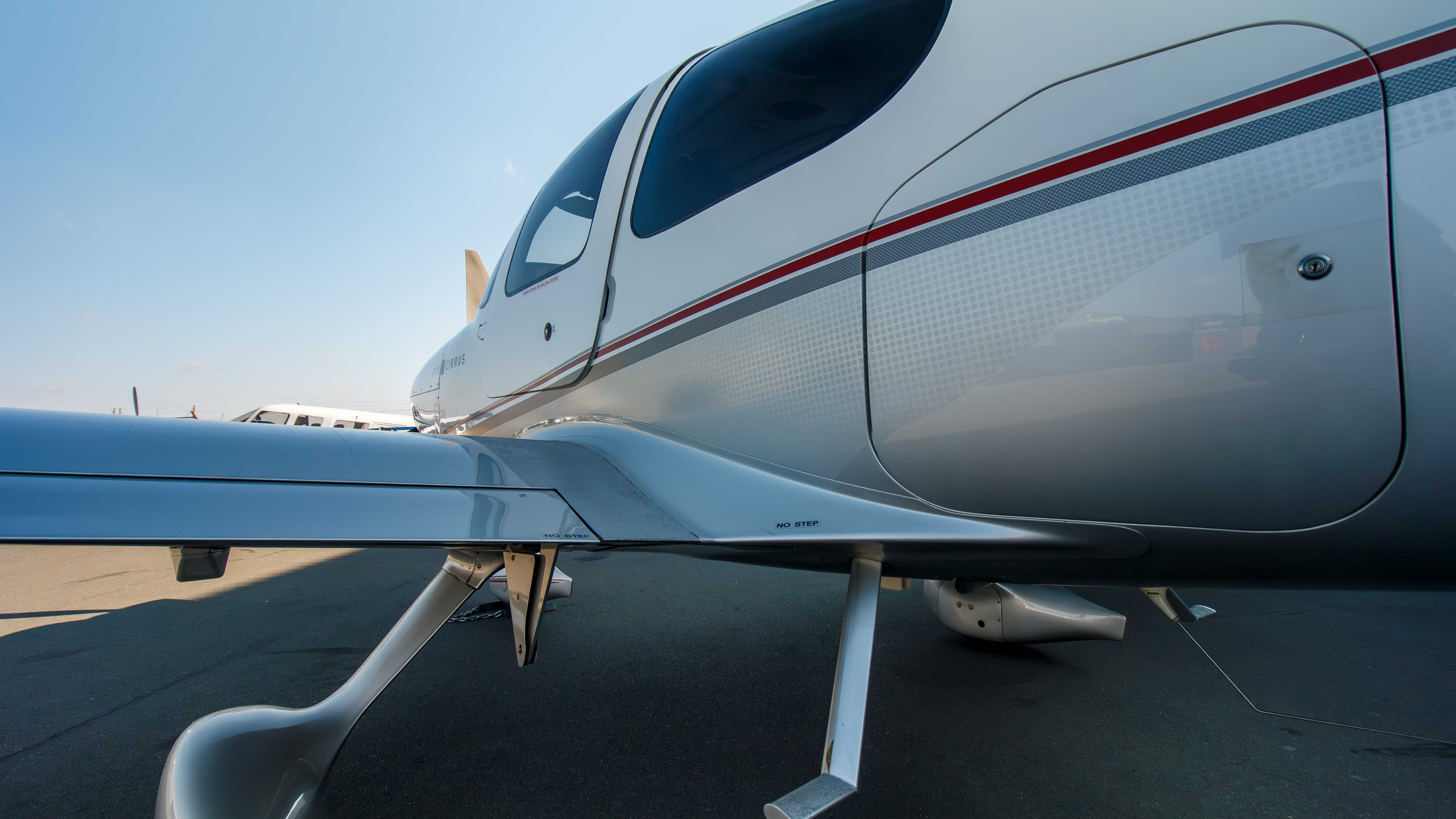 2010 Cirrus SR22 G3 GTS For Sale | ZA. 2897 | AvBuyer