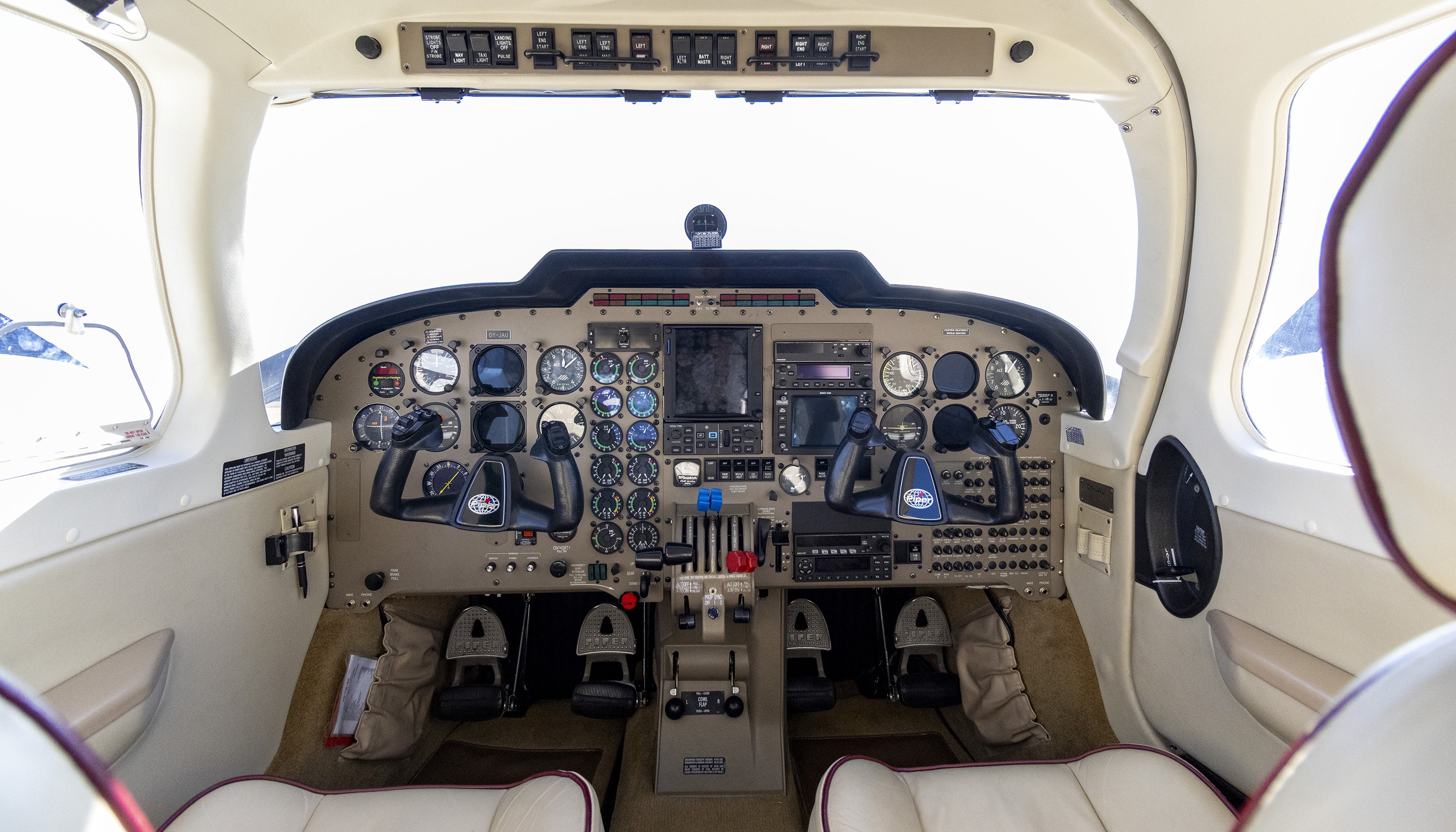 1999 Piper Seneca V For Sale | Denmark. 2569 hrs. | AvBuyer