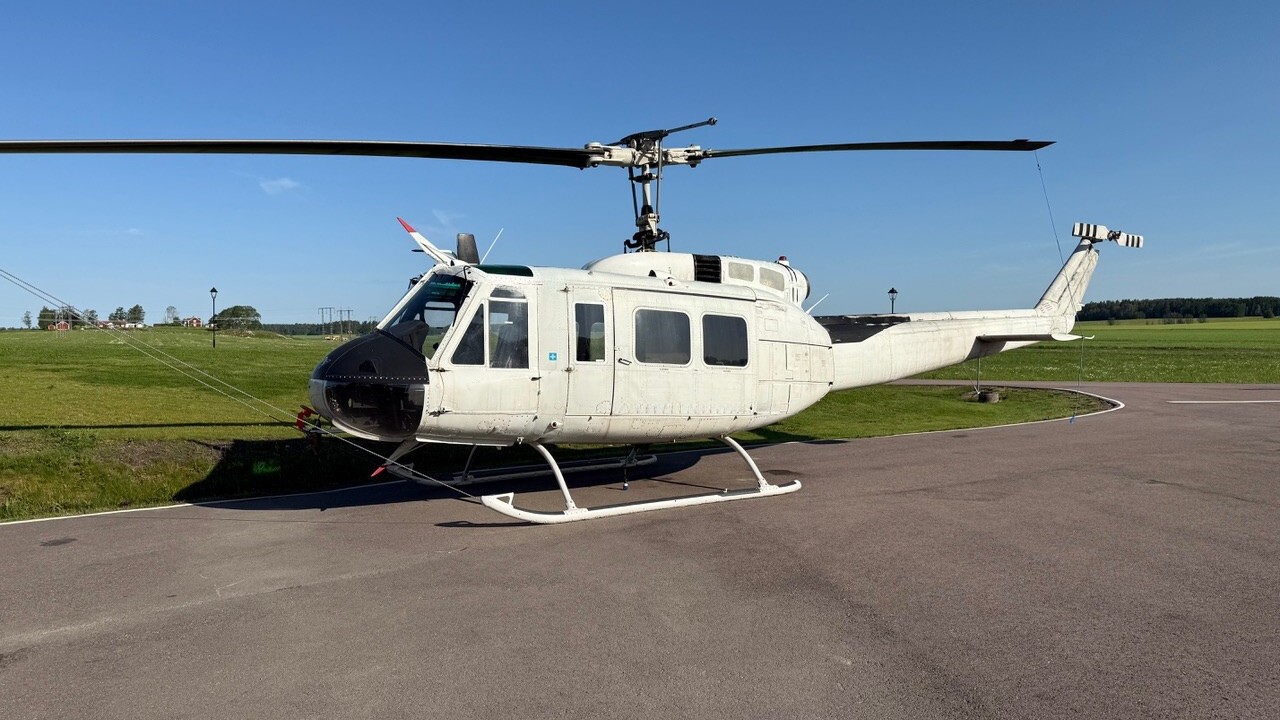 1966 Bell UH-1H For Sale | Sweden. 14466 hrs. | AvBuyer