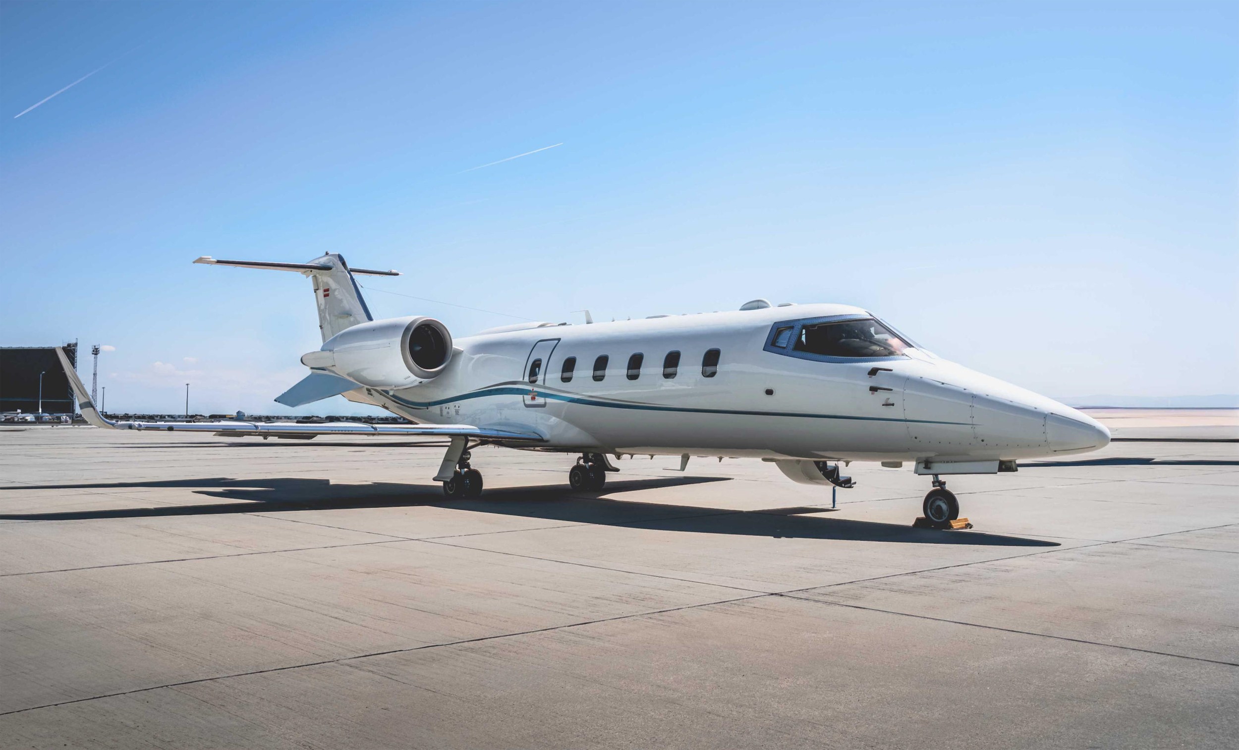 1999 Bombardier Learjet 60 For Sale | CH. 5915 hrs. | AvBuyer