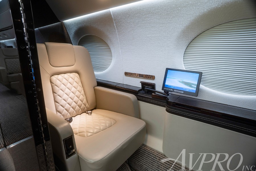 2020 Gulfstream G550 For Sale | FL, US. 2343 hrs. | AvBuyer