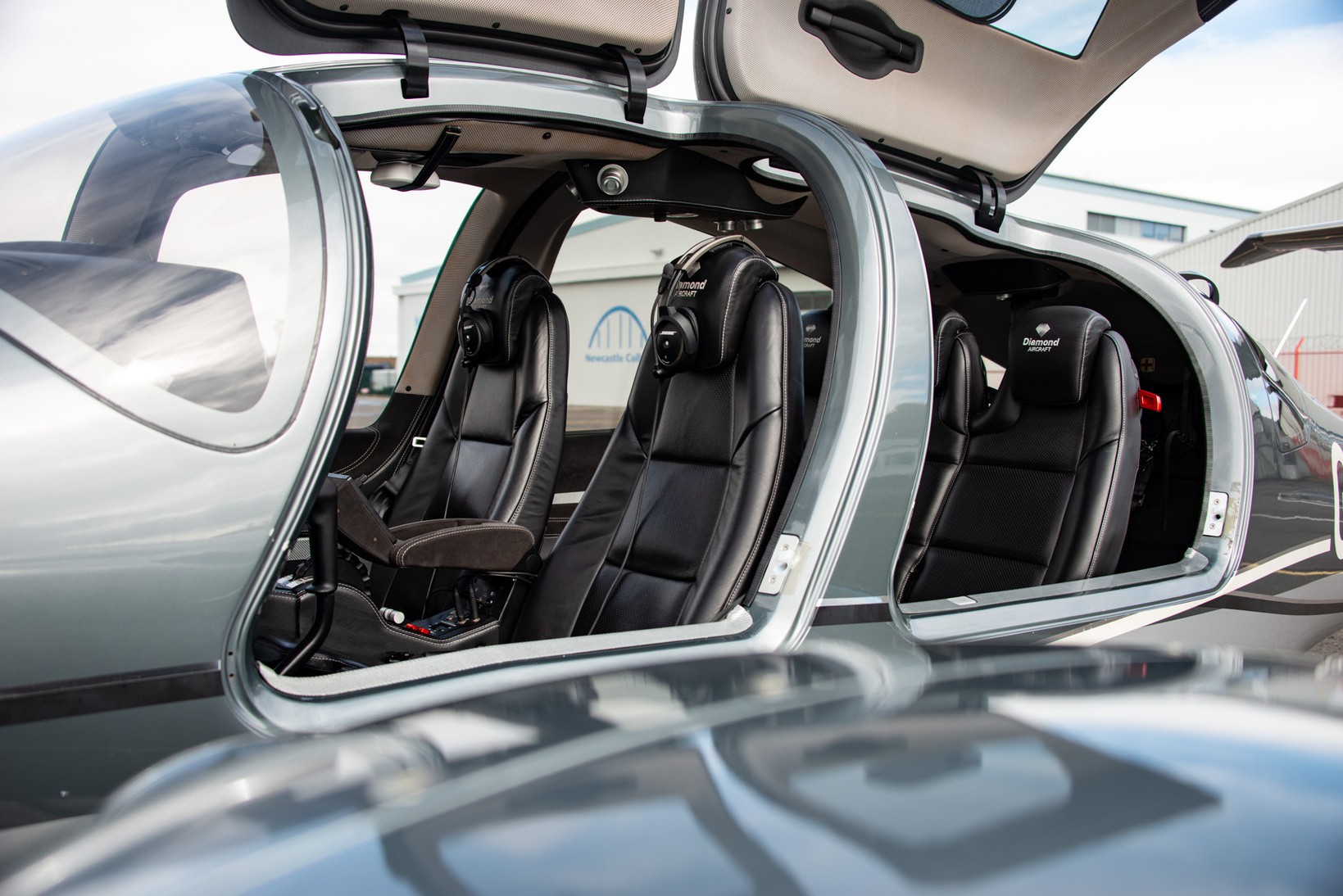 2018 Diamond DA-62 For Sale | England, UK. 950 hrs. | AvBuyer