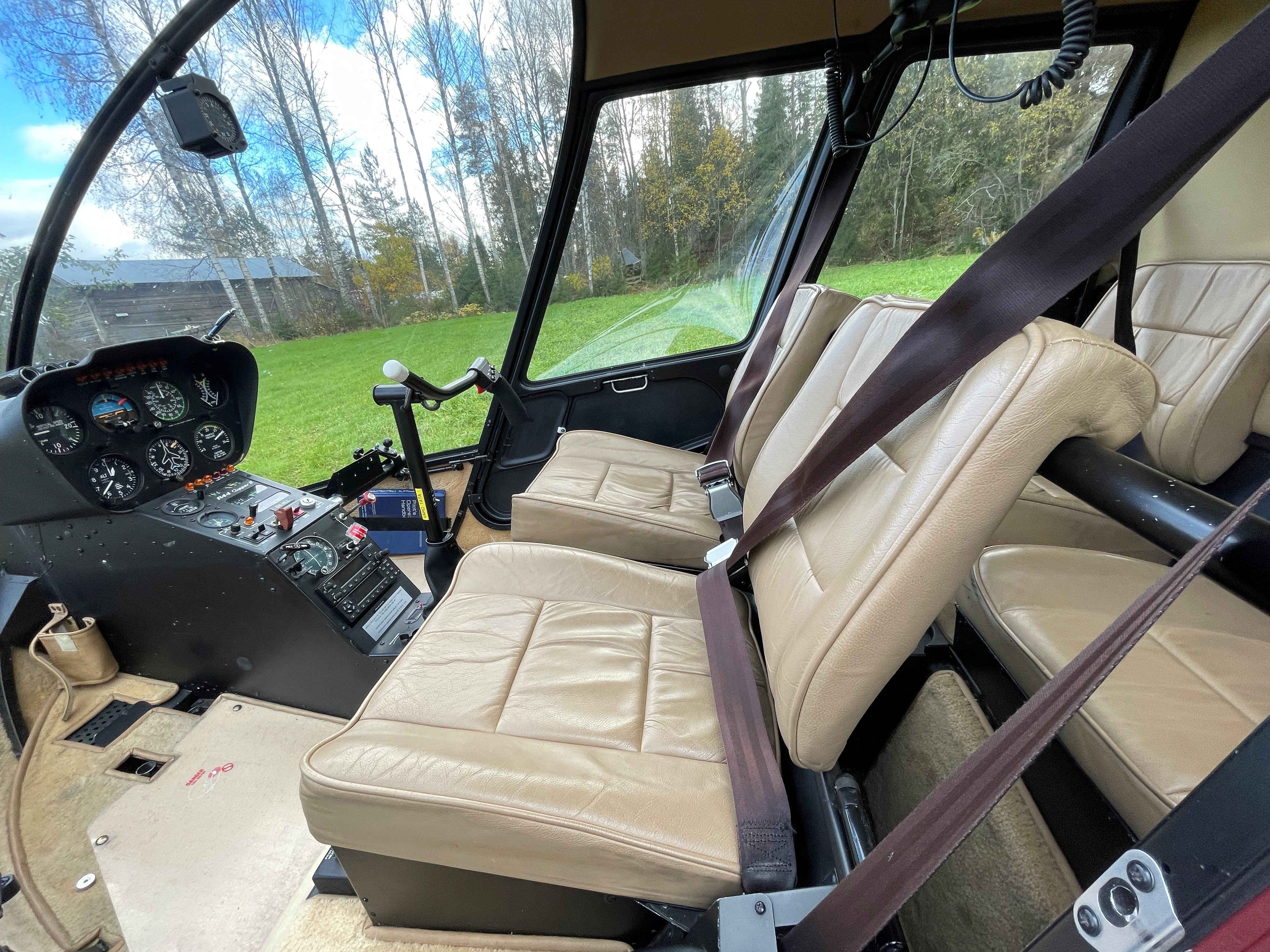 2005 Robinson R44 Clipper II For Sale | Finland. 2084 hrs. | AvBuyer
