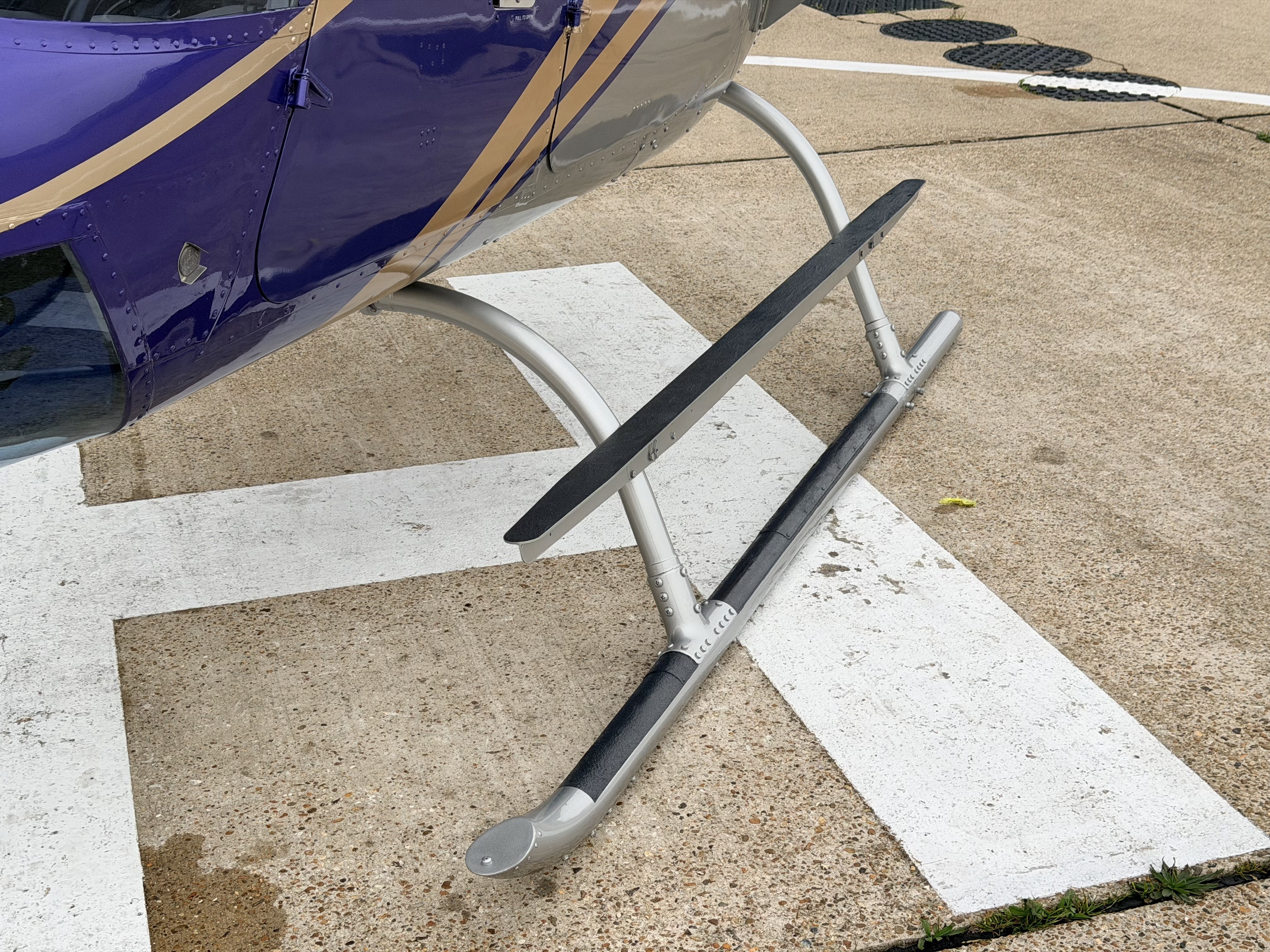 1991 Bell 206B III For Sale | England, UK. 7250 hrs. | AvBuyer