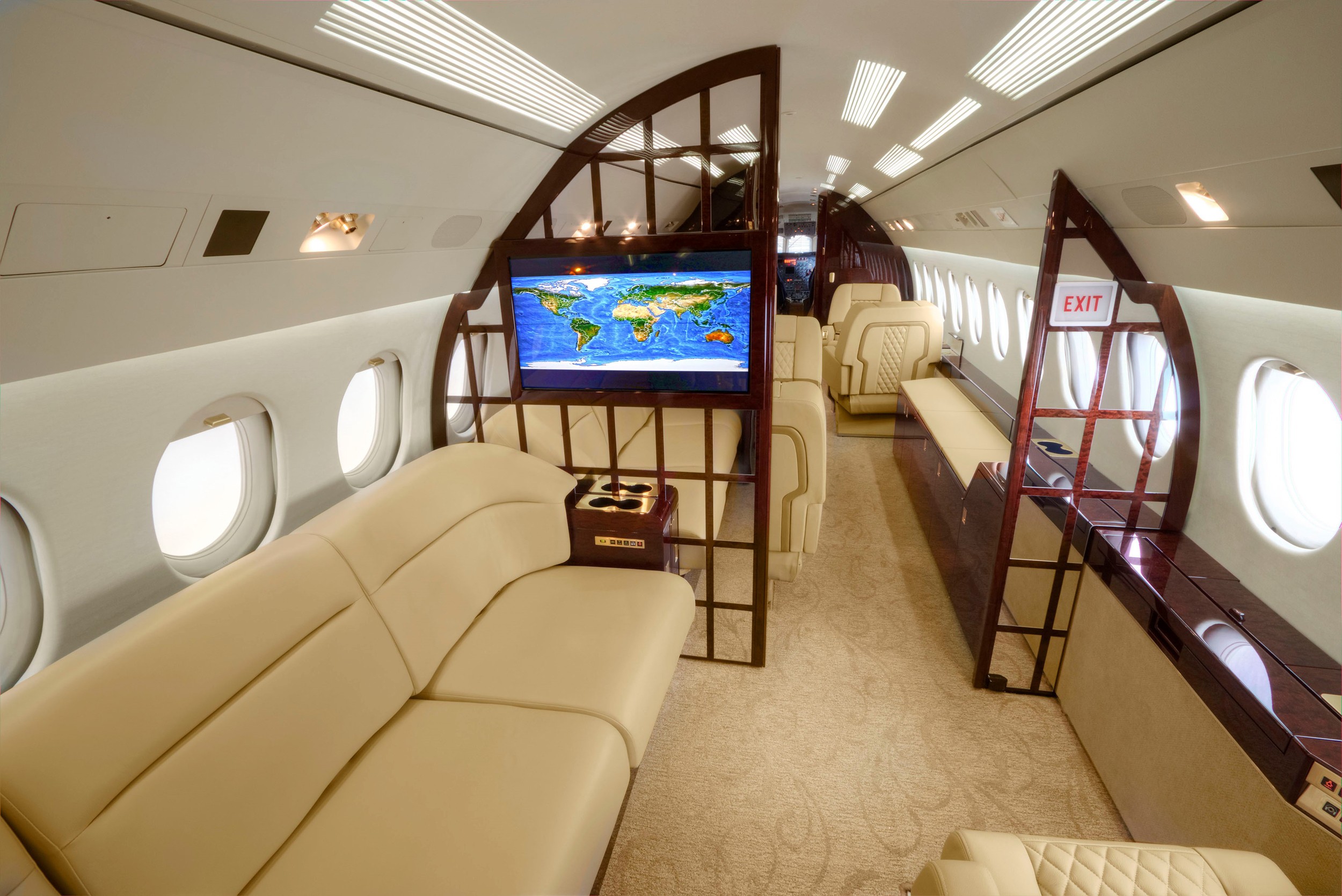 1994 Dassault Falcon 900B For Sale | FL, US. 7584 hrs. | AvBuyer