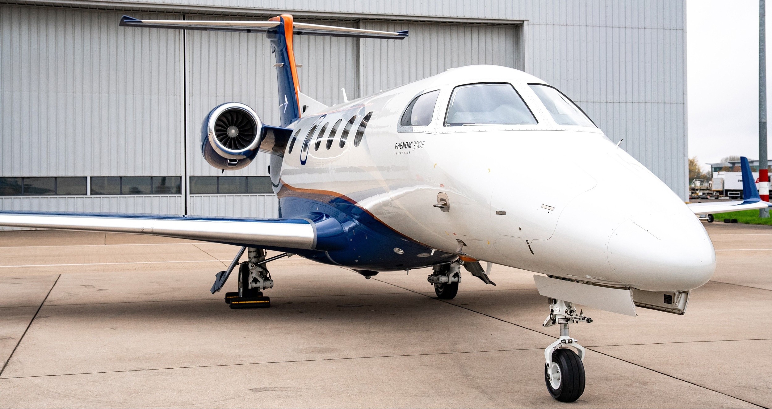 2019 Embraer Phenom 300E For Sale | England, UK. 2,654 hrs. | AvBuyer