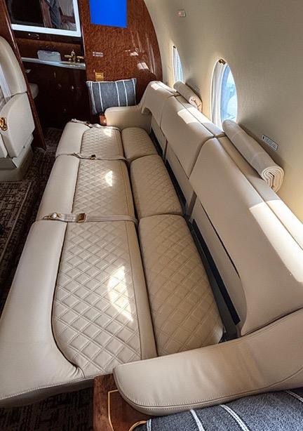 2008 Gulfstream G200 For Sale | FL, US. 10017 hrs. | AvBuyer