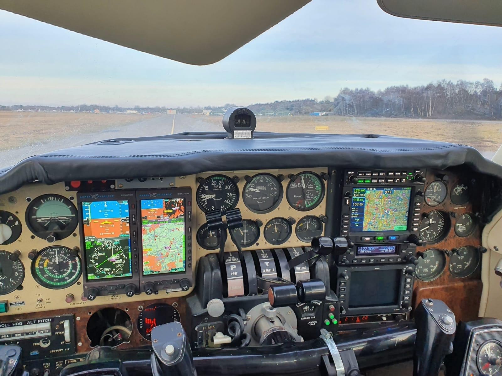 1976 Beechcraft B55 Baron For Sale | England, UK. 3649 hrs. | AvBuyer