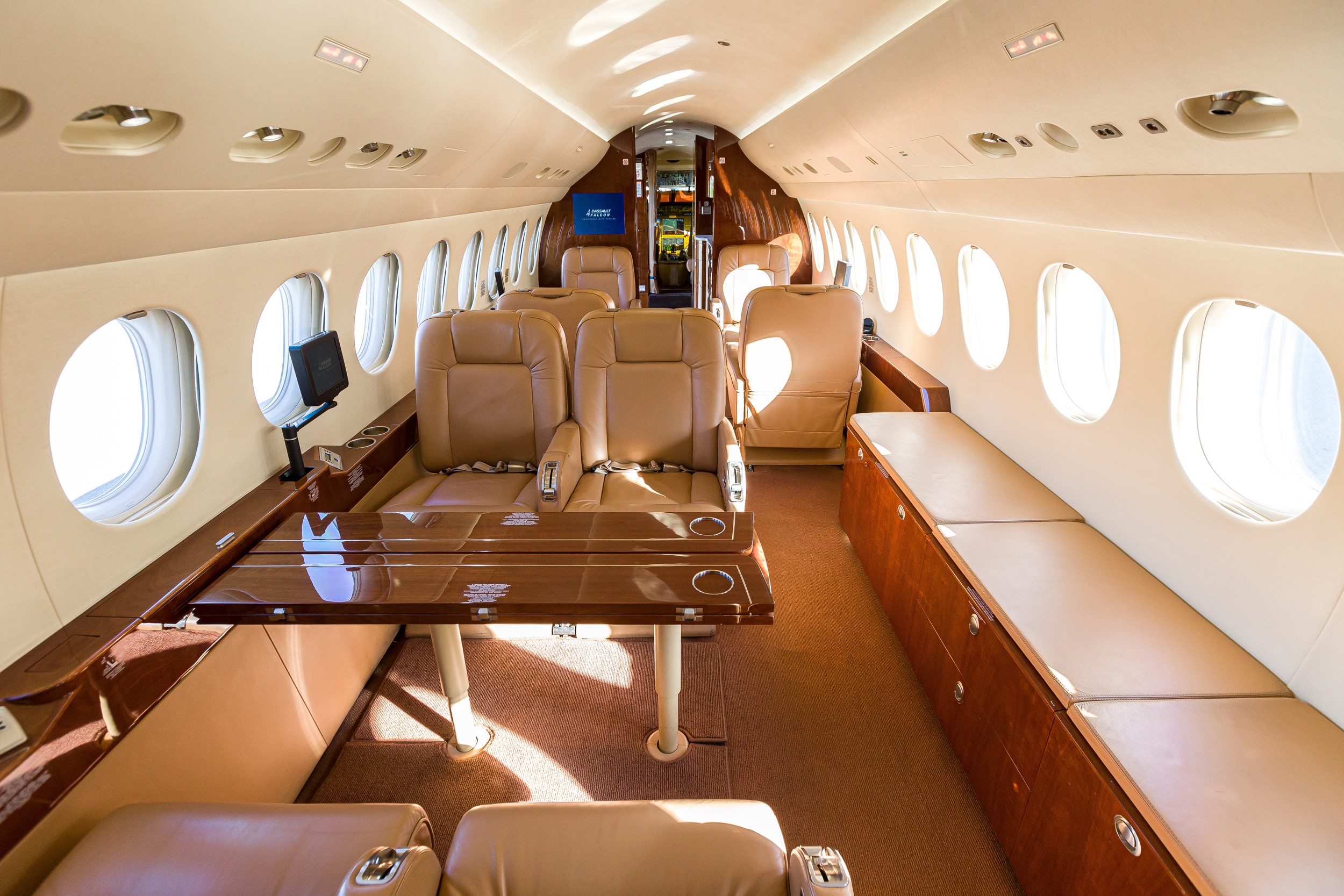 2008 Dassault Falcon 7X For Sale | France. 0 hrs. | AvBuyer