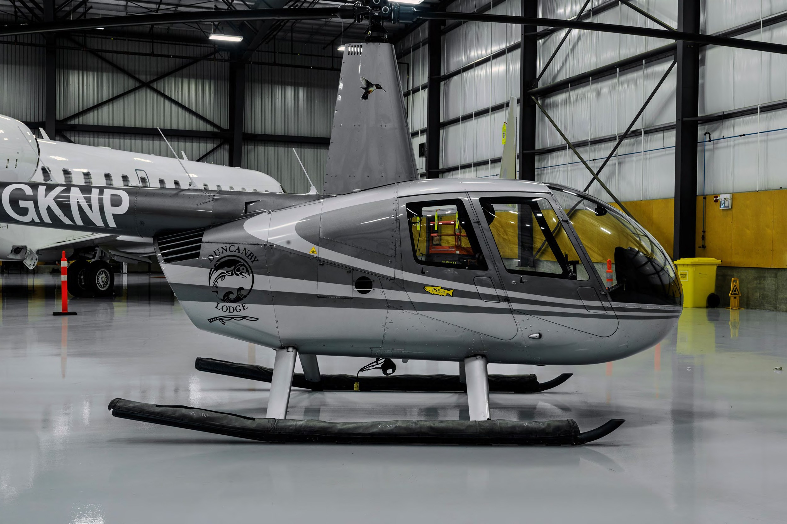 2015 Robinson R44 Clipper II For Sale | Canada. 1061.8 hrs. | AvBuyer