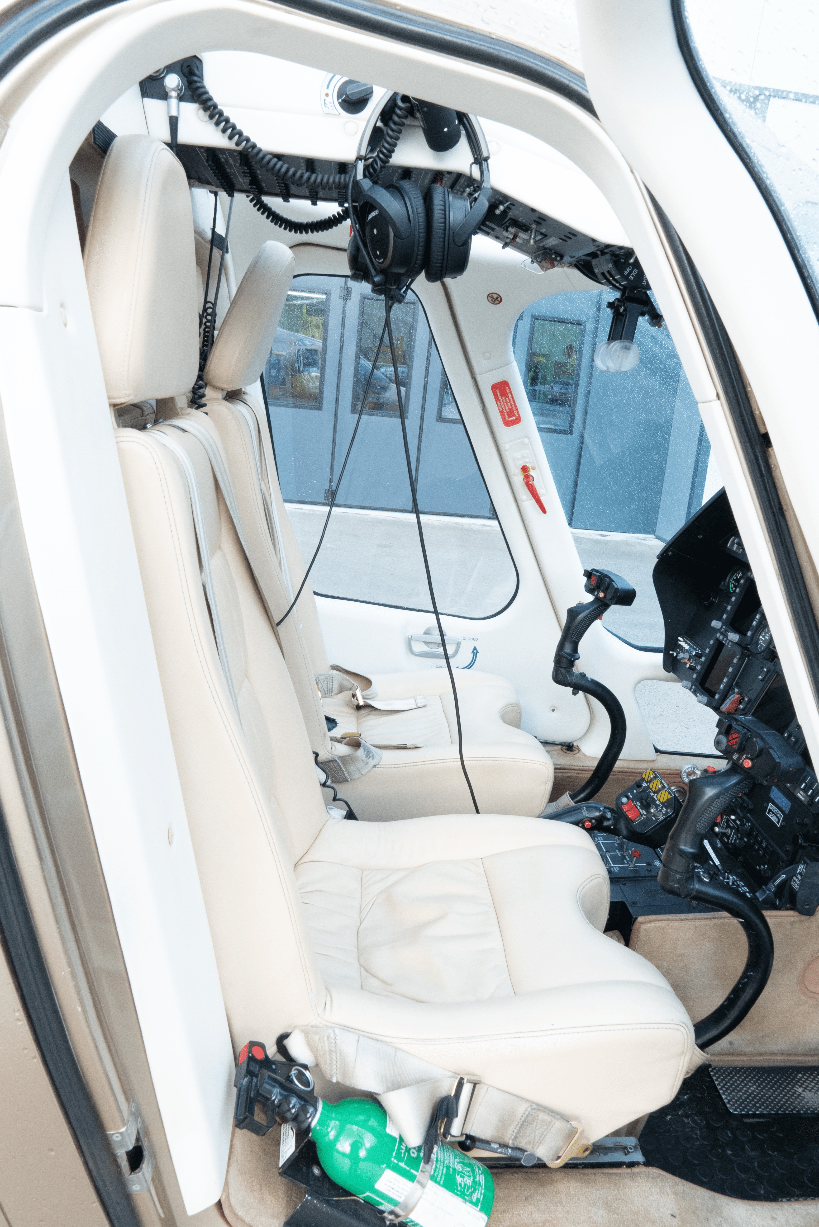 2010 Leonardo AW109S Grand For Sale | England, UK. 3332 hrs. | AvBuyer