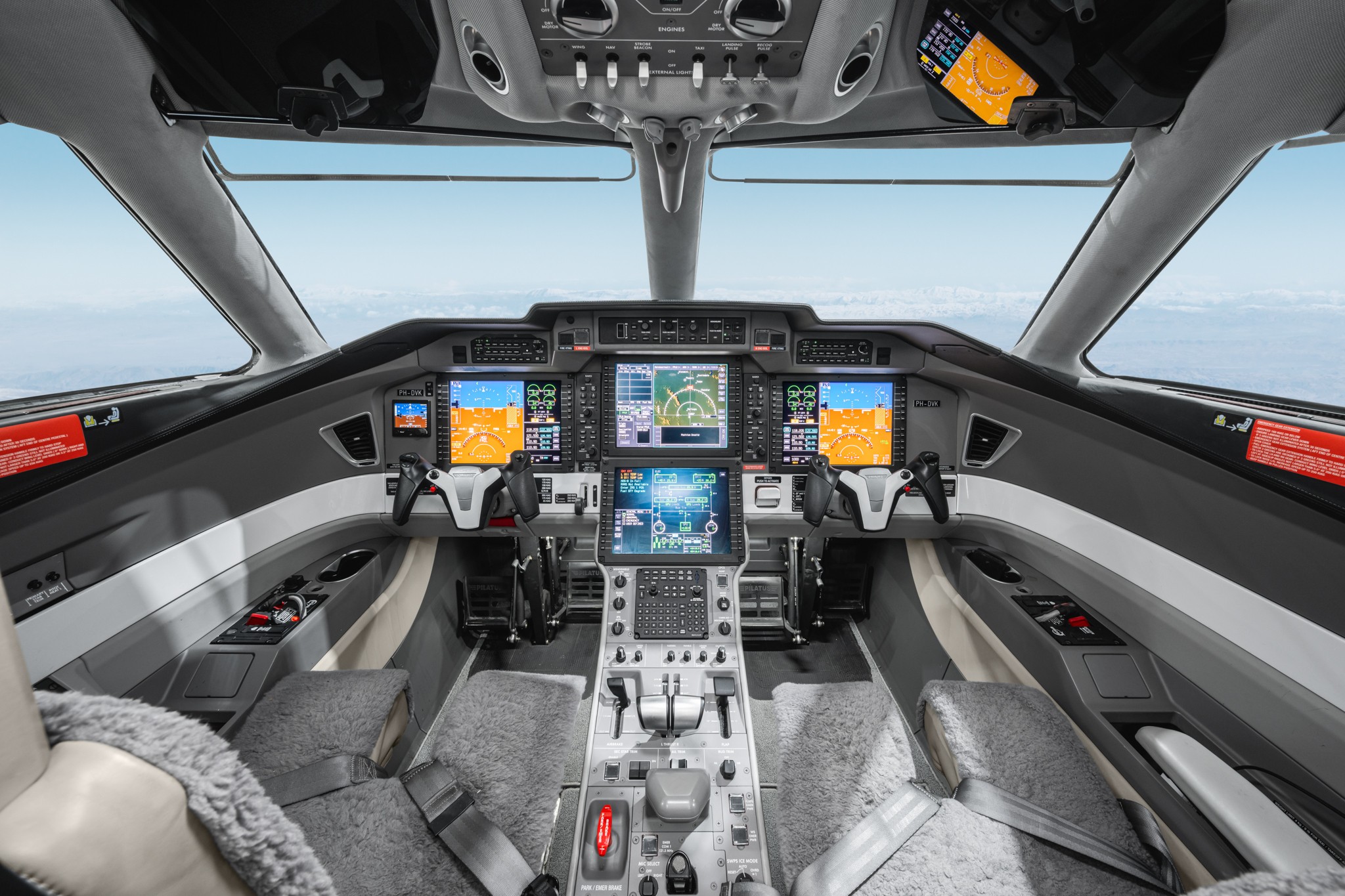 2021 Pilatus PC-24 For Sale | NL. 860 hrs. | AvBuyer