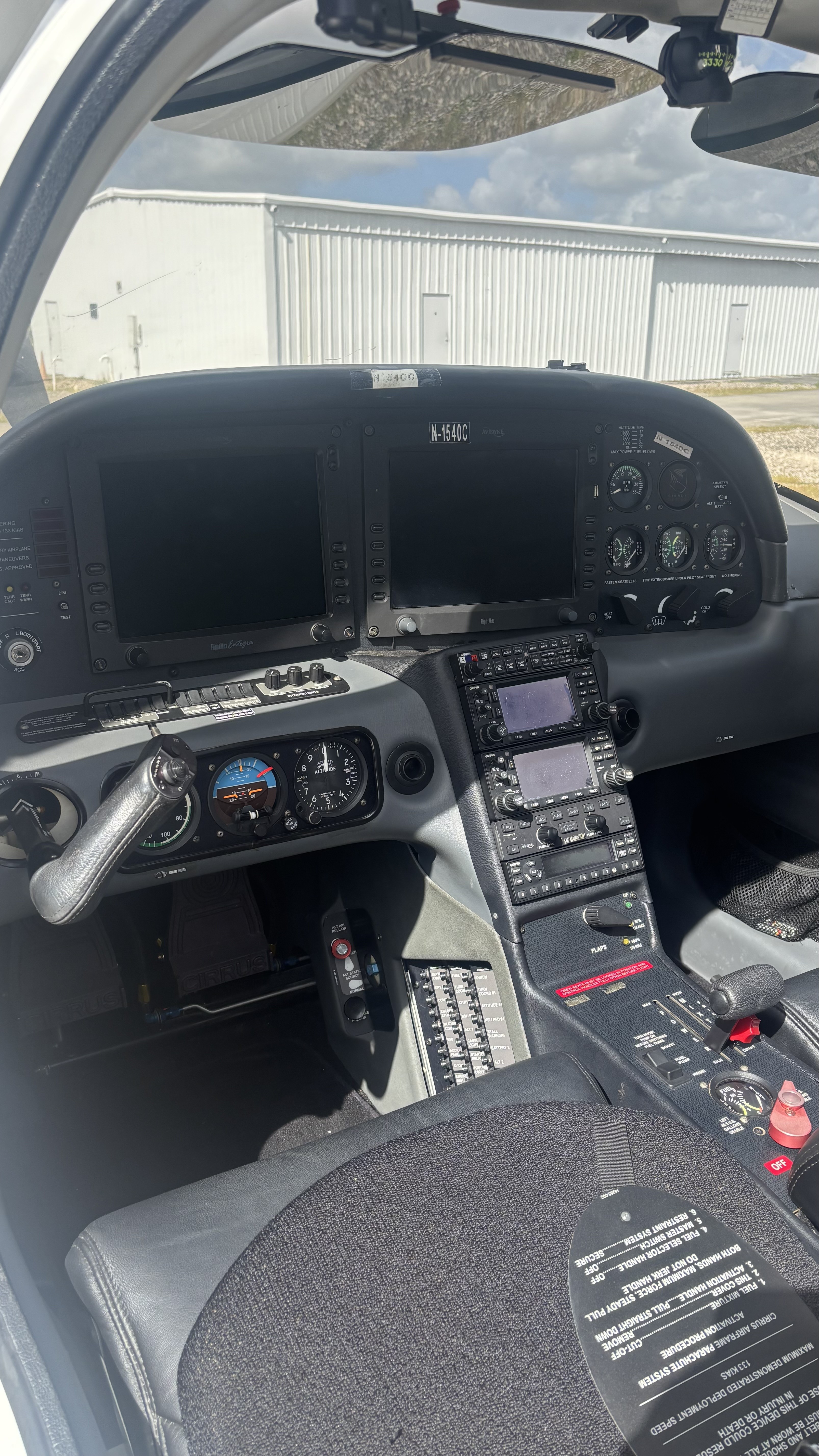 2005 Cirrus SR22 G2 GTS For Sale | FL, US. 1100 hrs. | AvBuyer